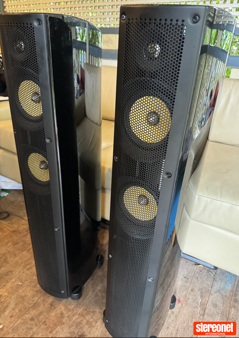 PSB Speakers Imagine T Floorstanding Loudspeakers - Floorstanders ...