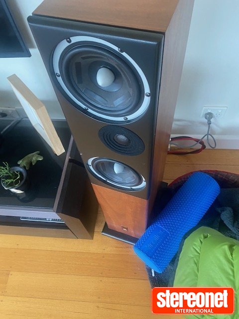 Legend Acoustics kantu 3/4 Floorstanding Loudspeakers - Floorstanders ...