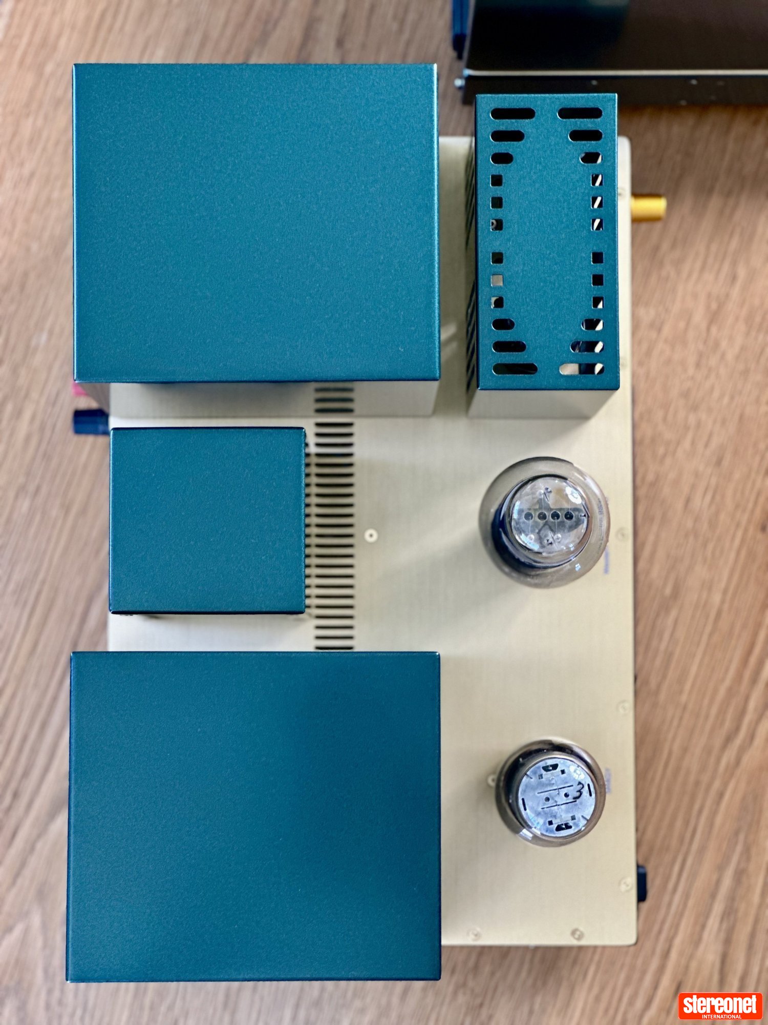 Shindo Western Electric 300b Limited Mono blocks Mono Amplifiers ...