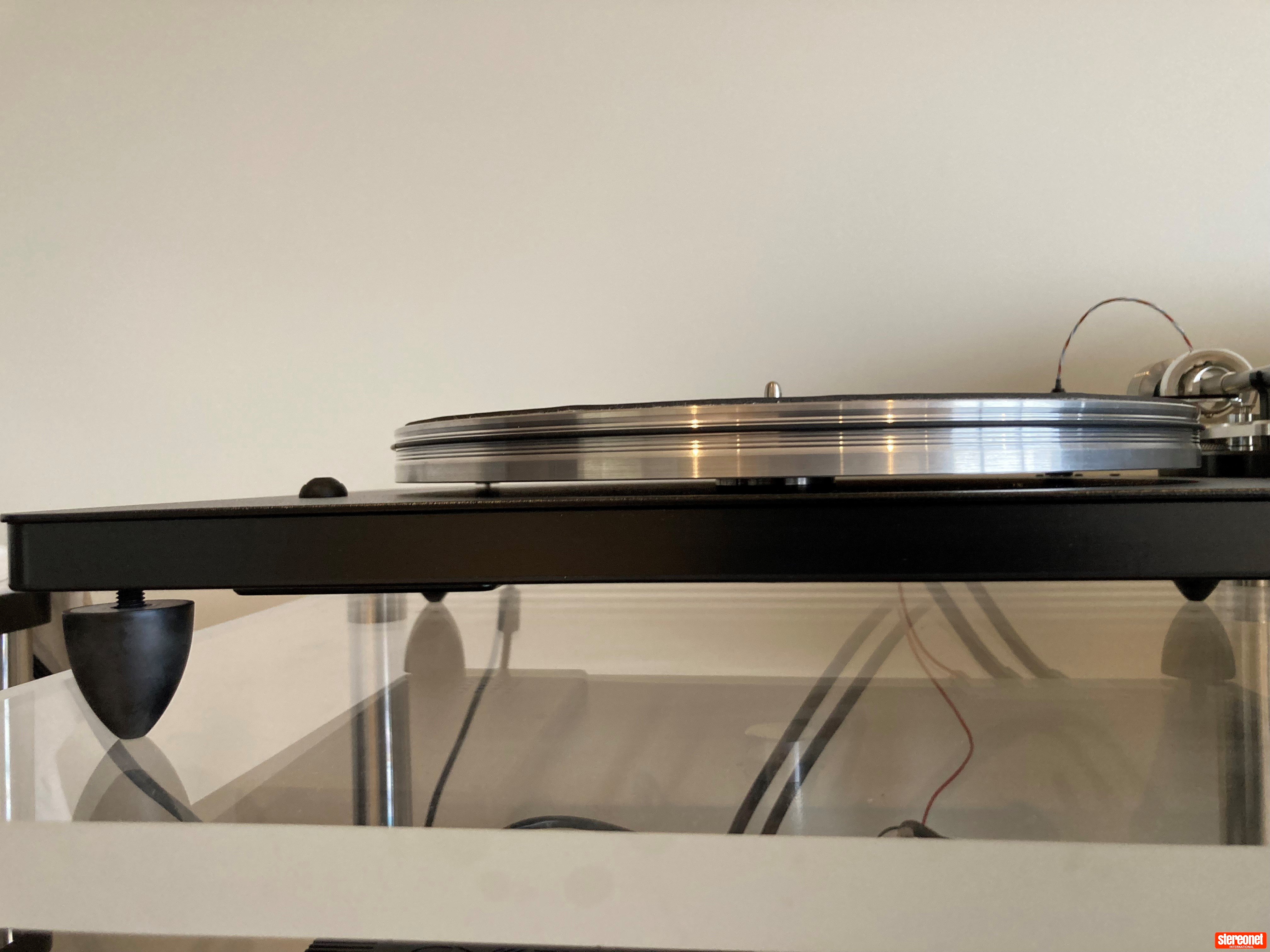 VPI Industries Traveller V2 Turntable and Tonearm Package - Turntables ...