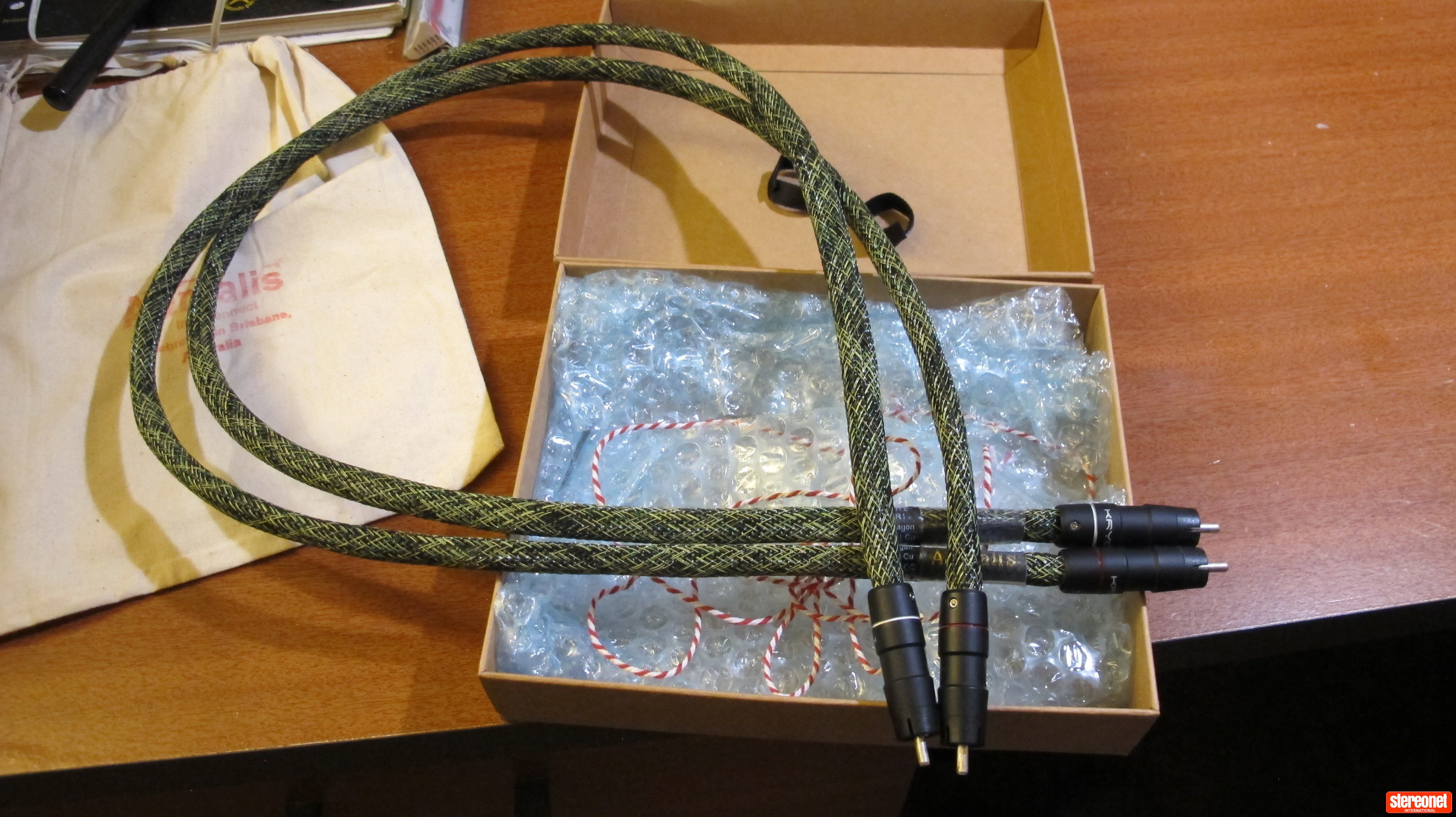 Aurealis R1 DRAGON Interconnect Cables (RCA) - Interconnects - StereoNET