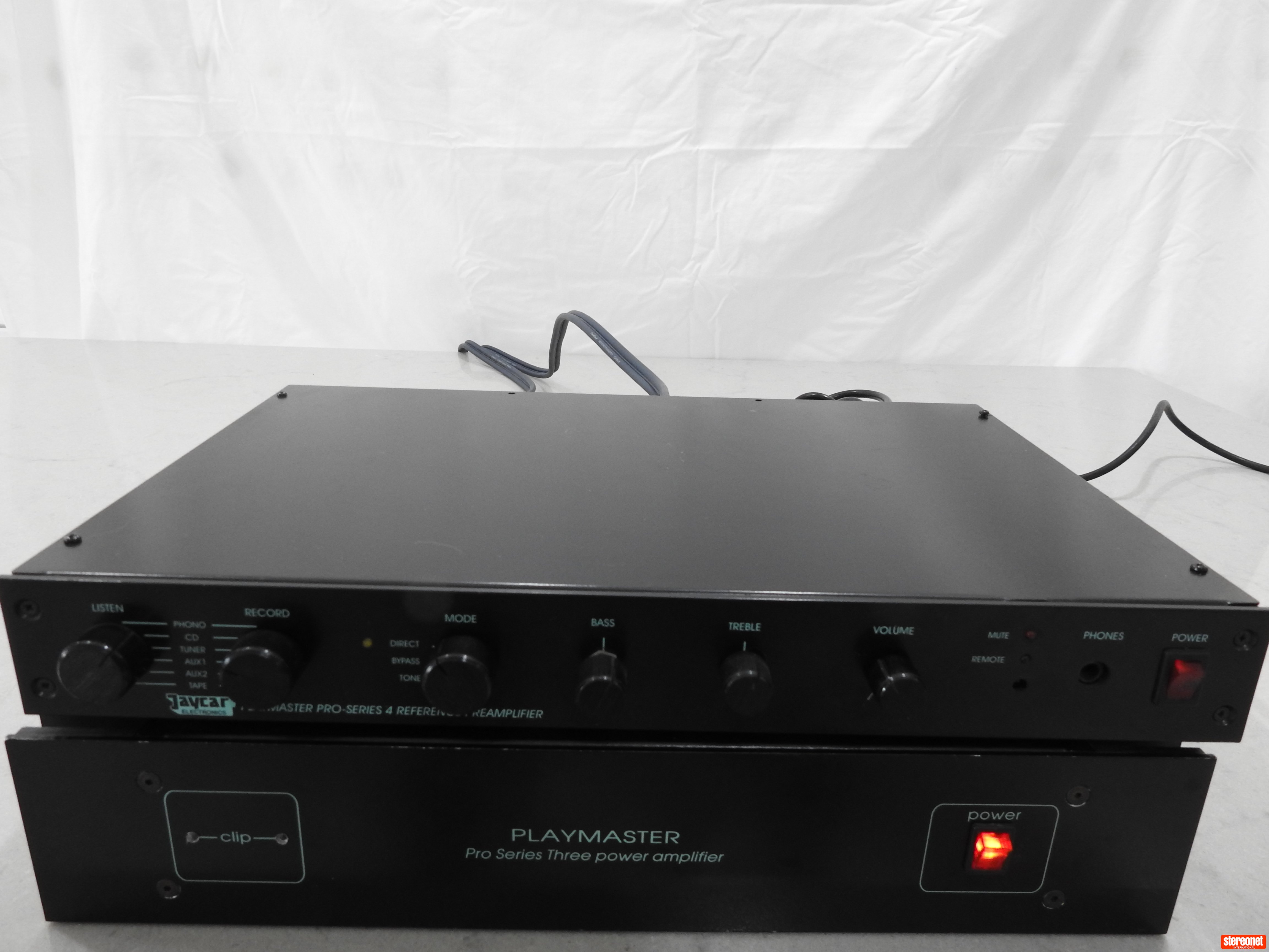 Jaycar Playmaster Pro Series 3 ETI486 Pre / Power Combination - Pre Amplifiers - StereoNET