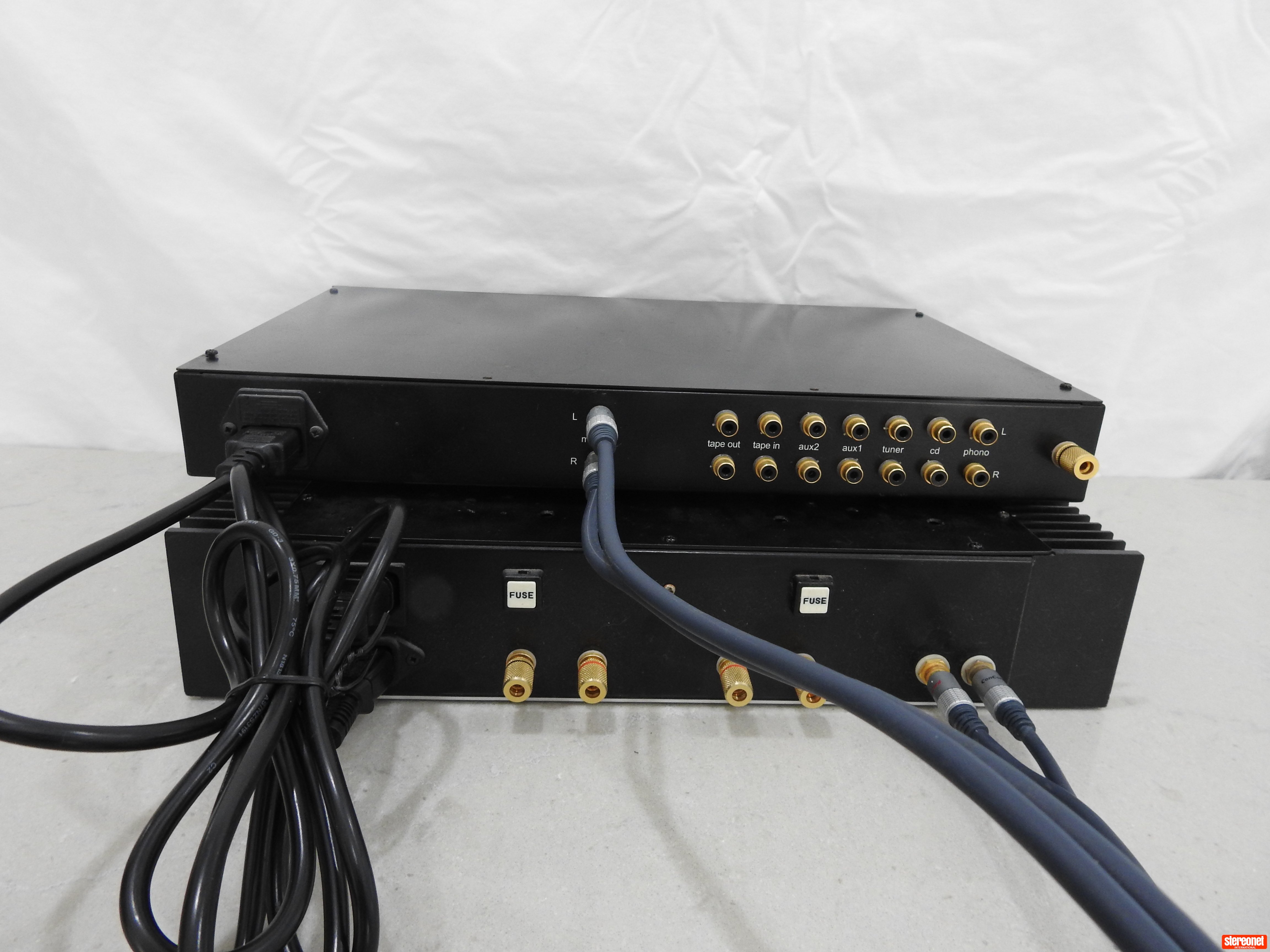 Jaycar Playmaster Pro Series 3 ETI486 Pre / Power Combination - Pre ...