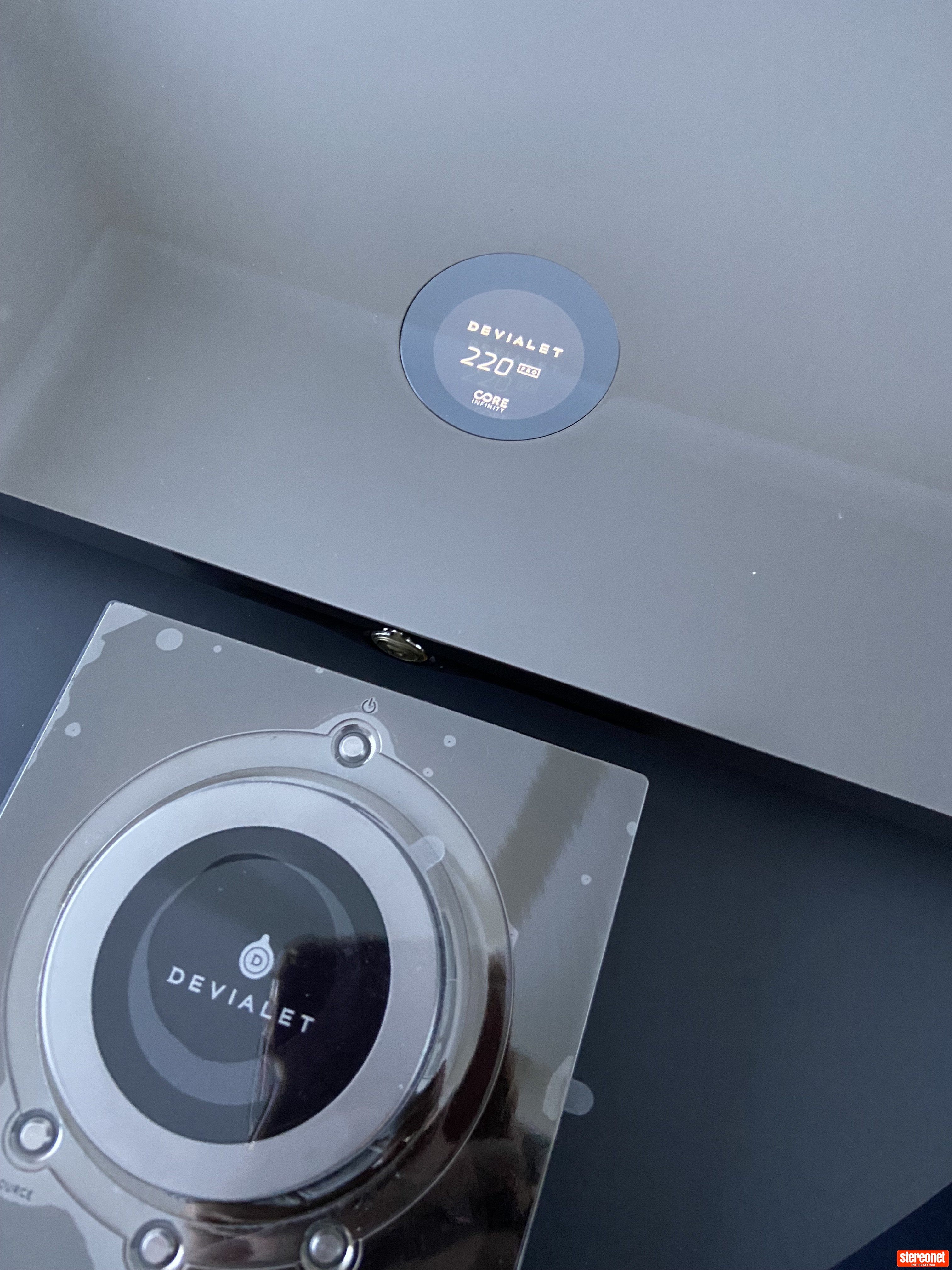 Devialet D220 Pro Integrated Amplifier (Solid State) - Integrated ...