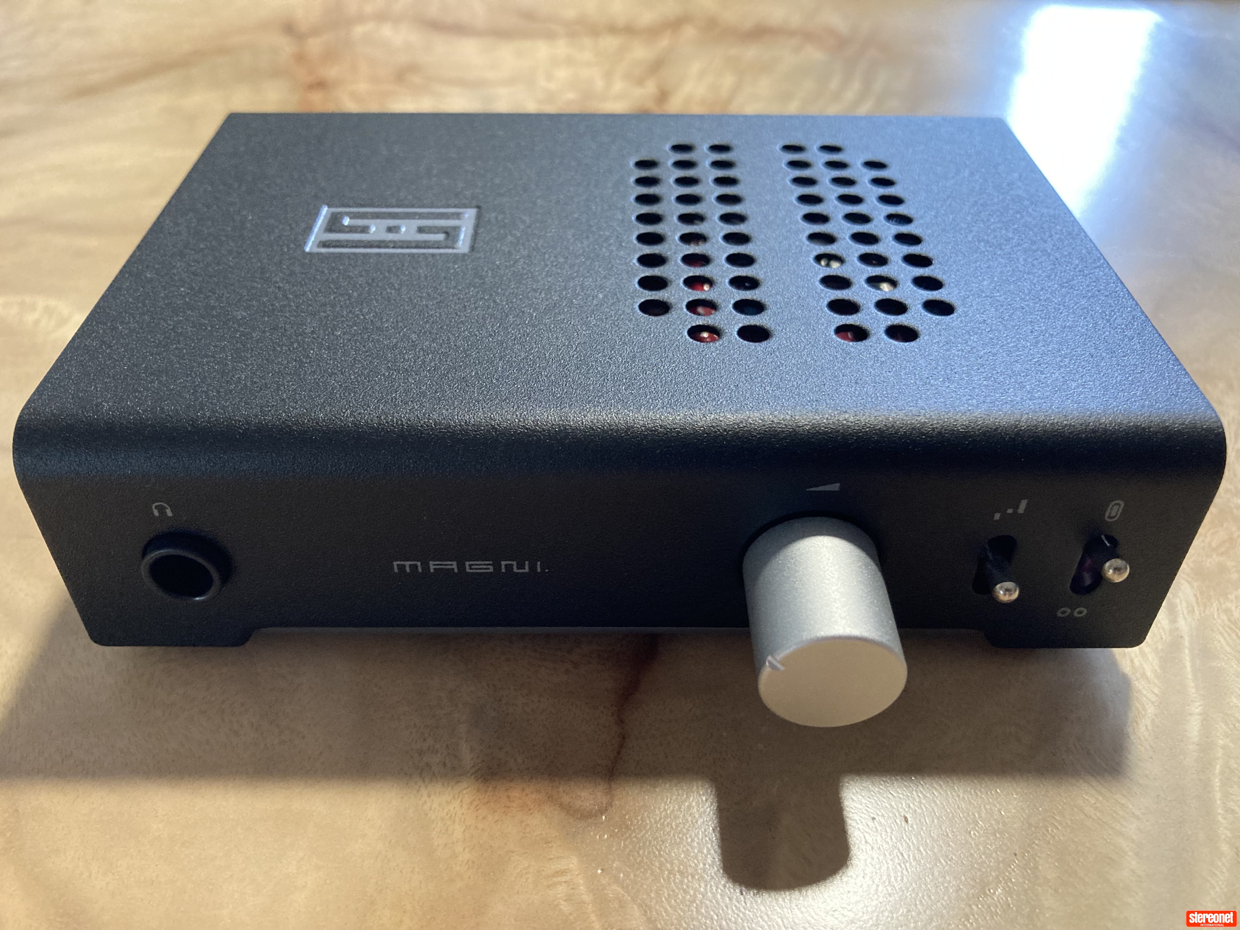 Schiit Audio Magni Unity Headphone Amplifier (with DAC) - Headphone ...