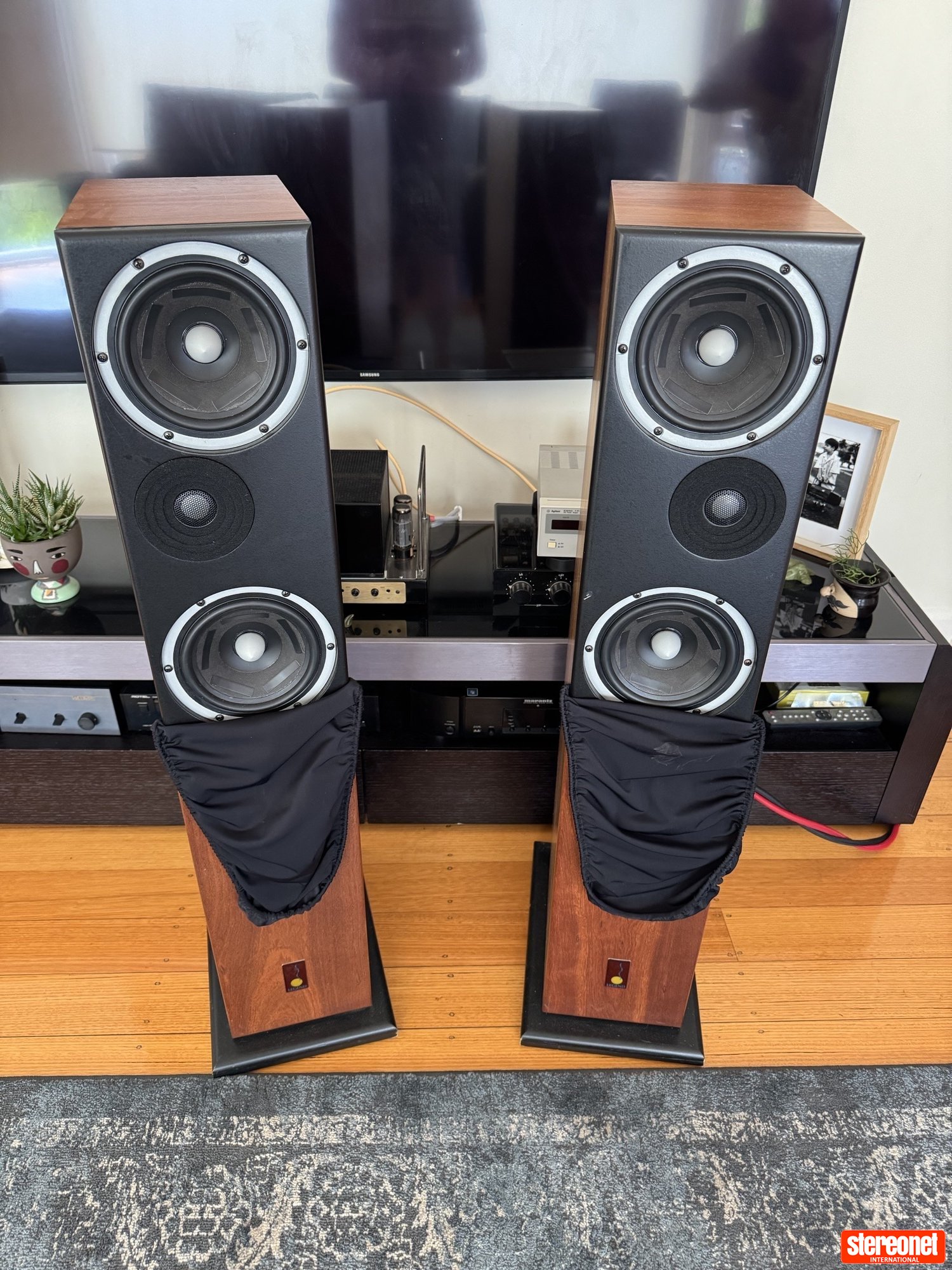 Legend Acoustics Kantu 3 Floorstanding Loudspeakers - Floorstanders ...
