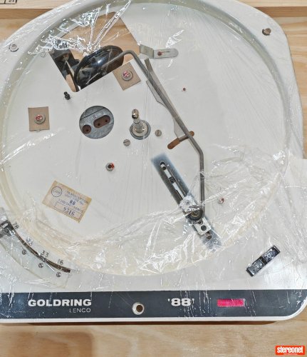 Goldring G88 Turntable - Turntables & Record Players - StereoNET