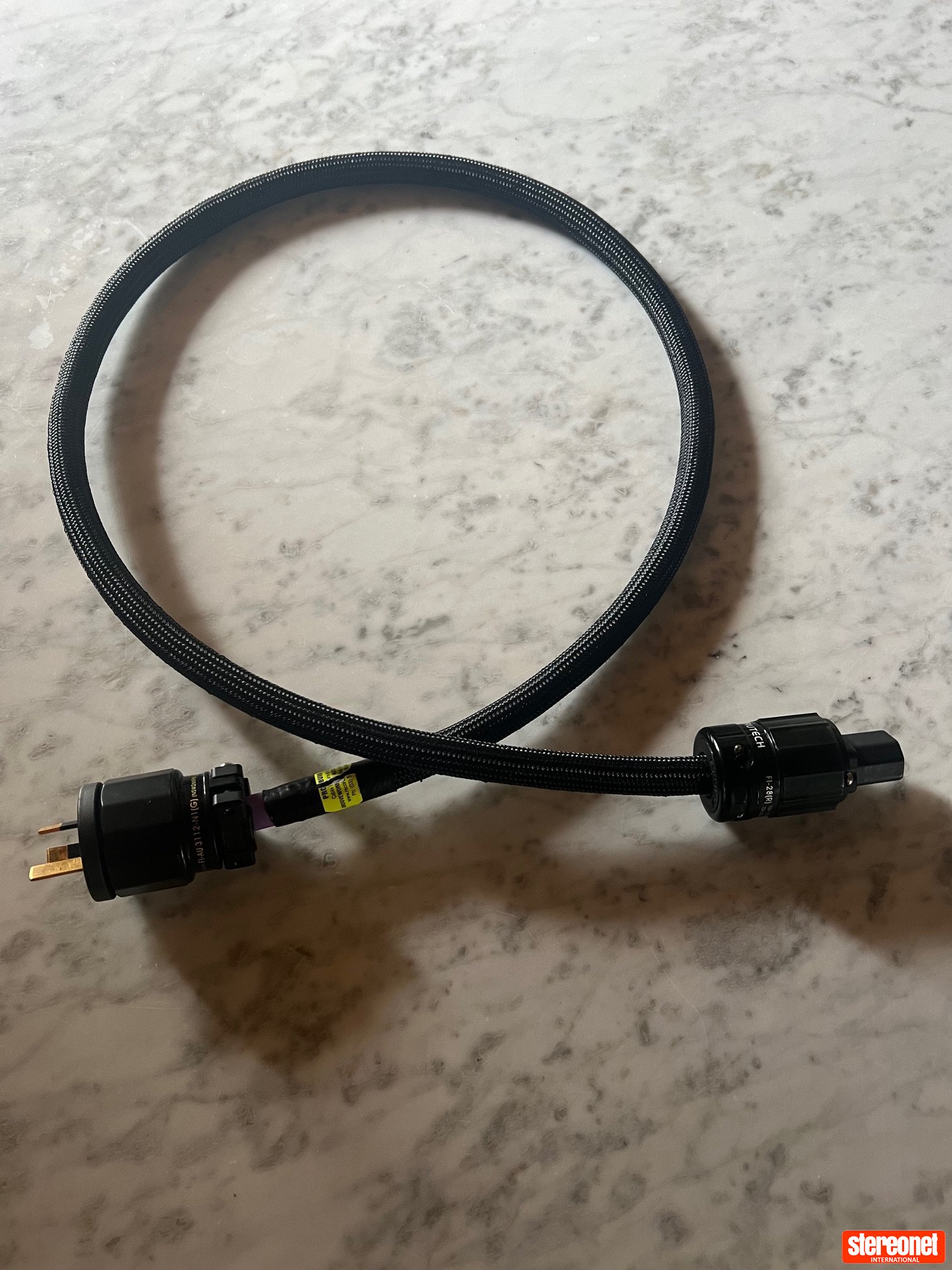 Acoustic Revive 18000 (AUS plug) Power Cable - Power Cables - StereoNET