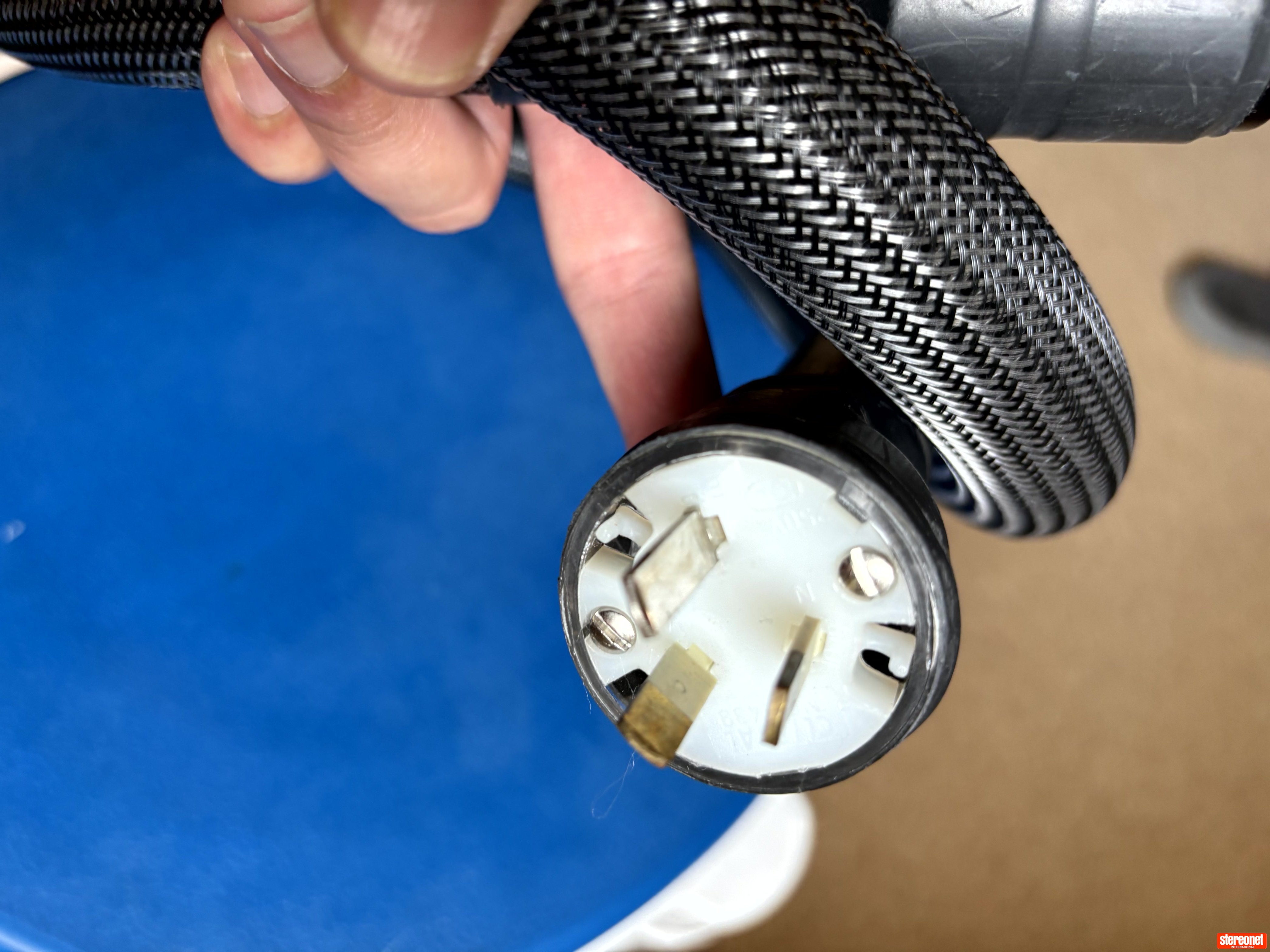 VooDoo Cable ultra wave Power Cable - Power Cables - StereoNET