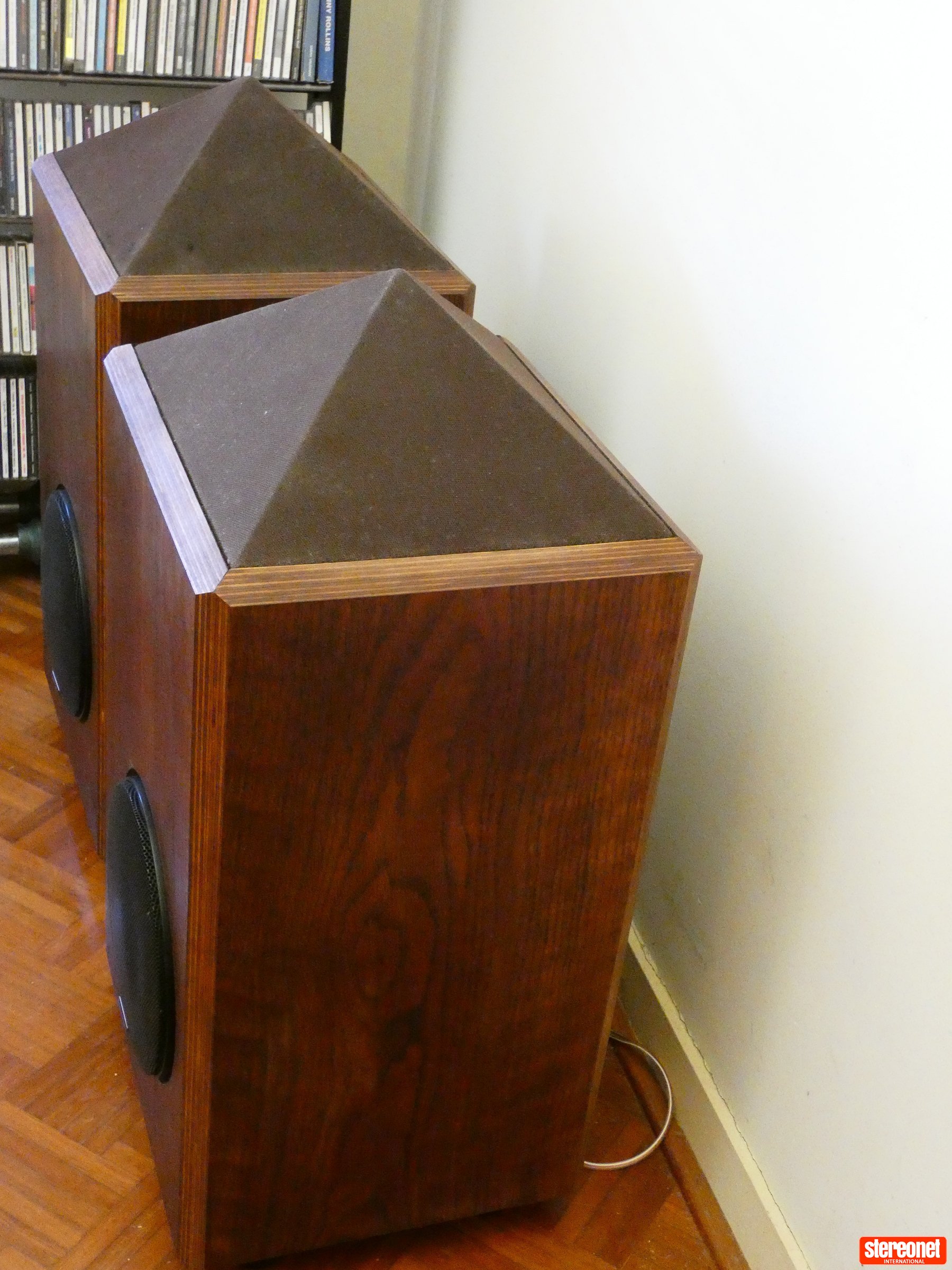 Shahinian Obelisk Floorstanding Loudspeakers - Floorstanders & Large ...
