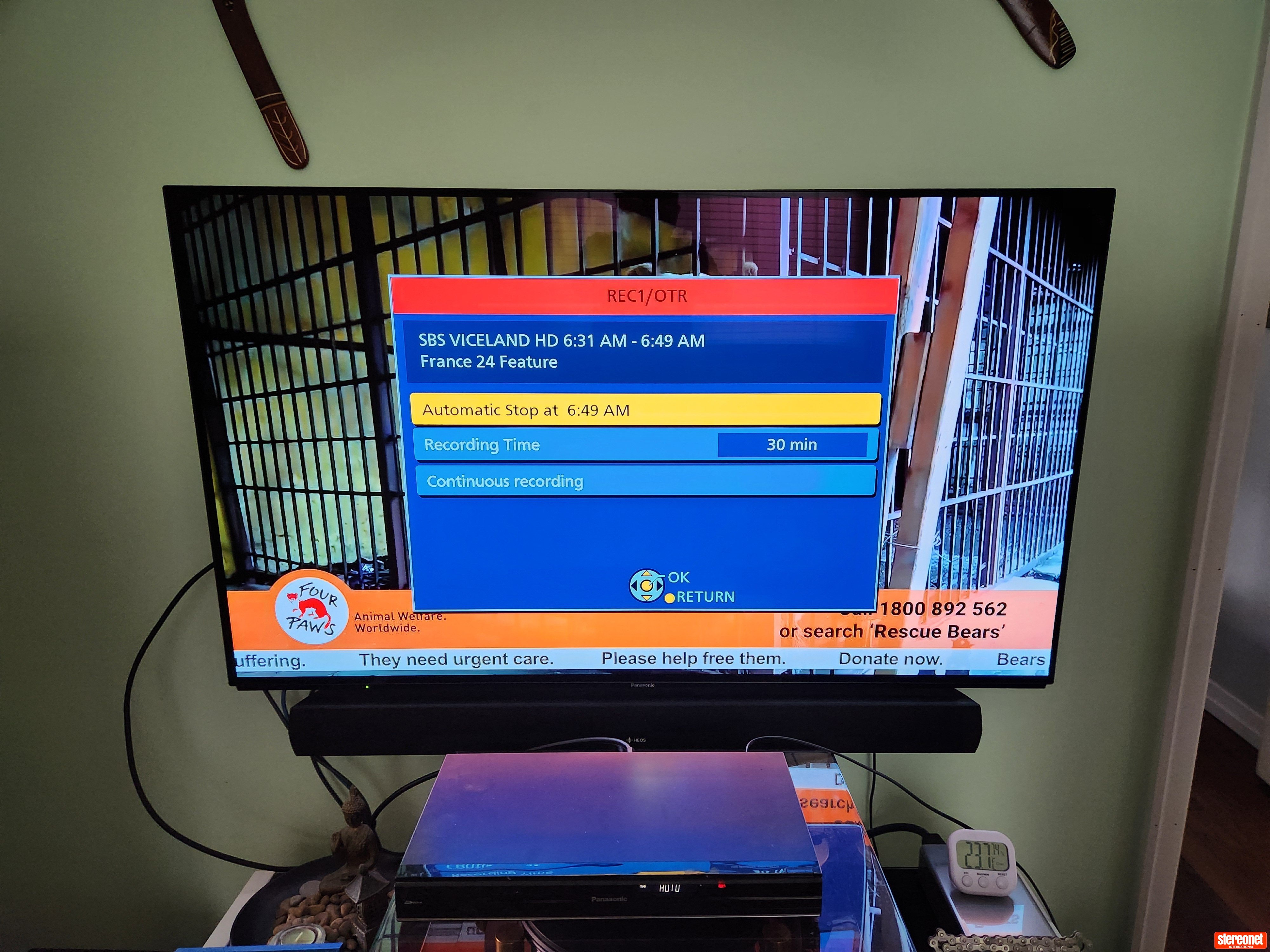 Panasonic DMR-HW220 Twin Tuner PVR - DVD / Blu-ray / Streaming Players ...