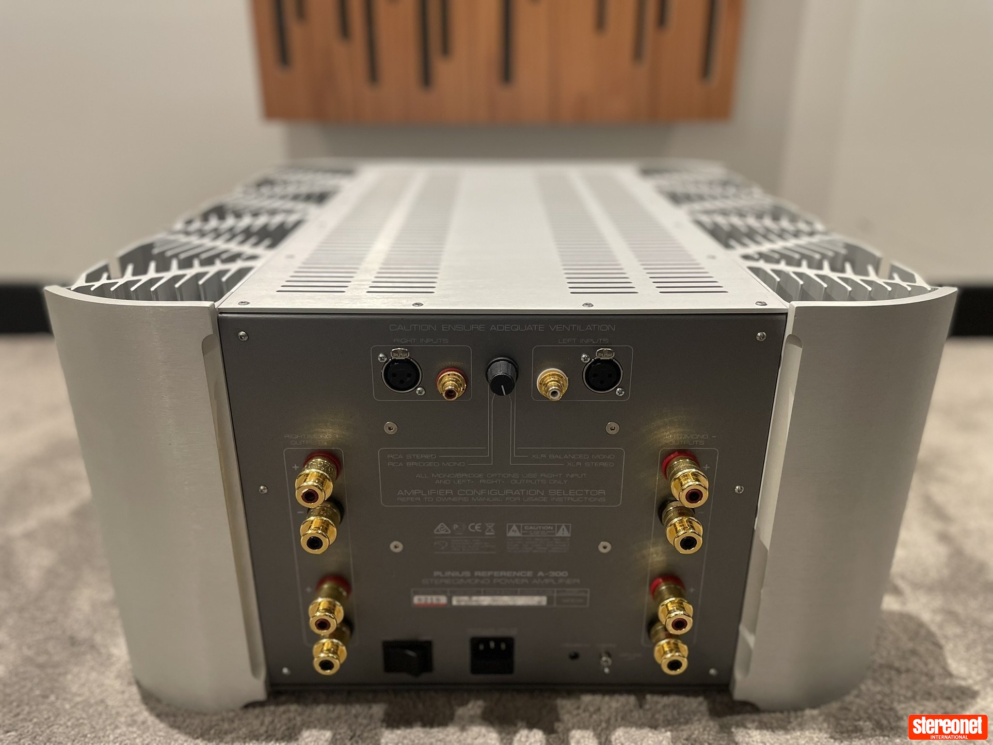 Plinius Reference A-300 Power Amplifier - Power Amplifiers - StereoNET