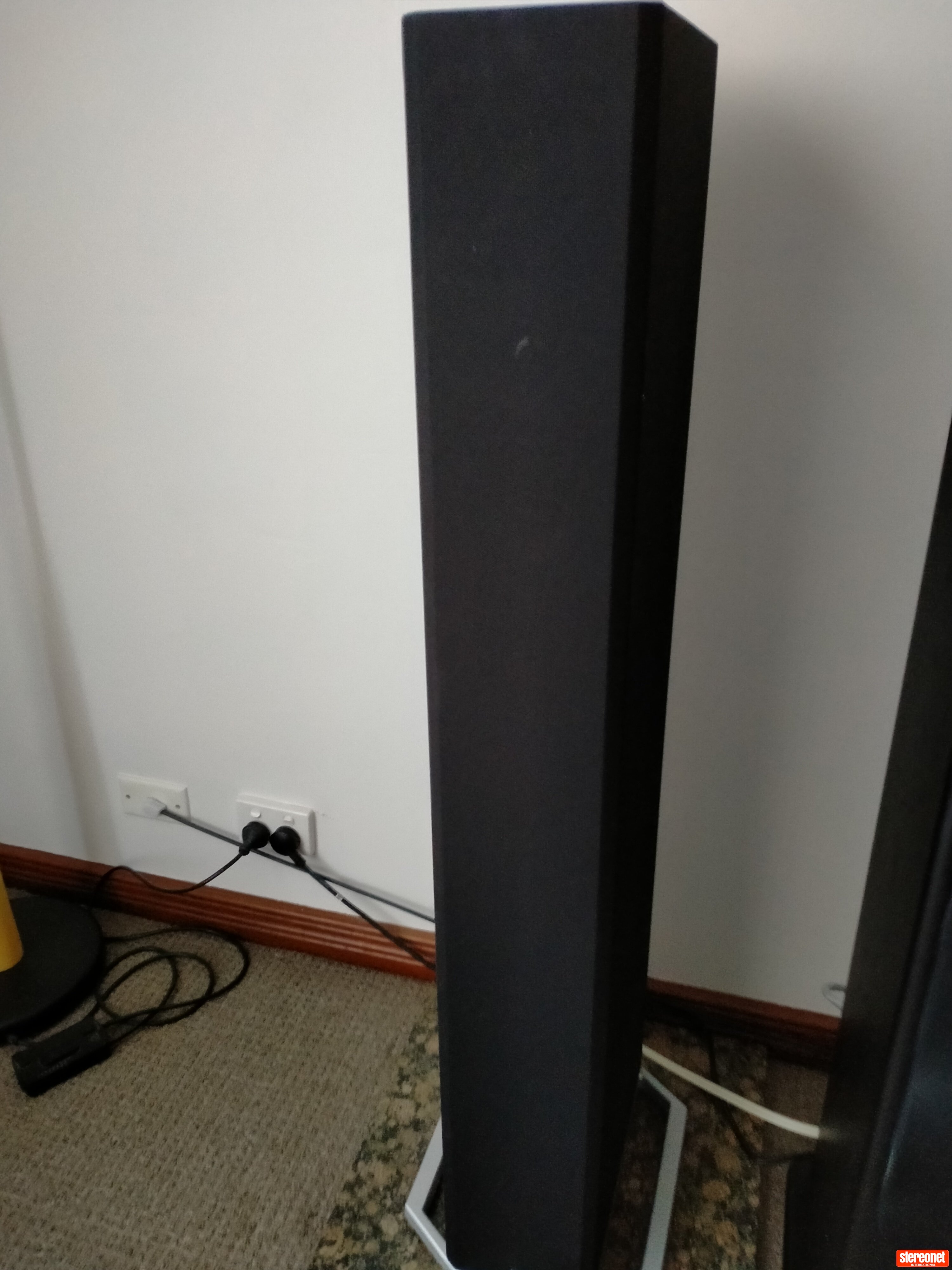 Definitive Technology 9060 Floorstanding Loudspeakers |﻿ Loudspeaker ...