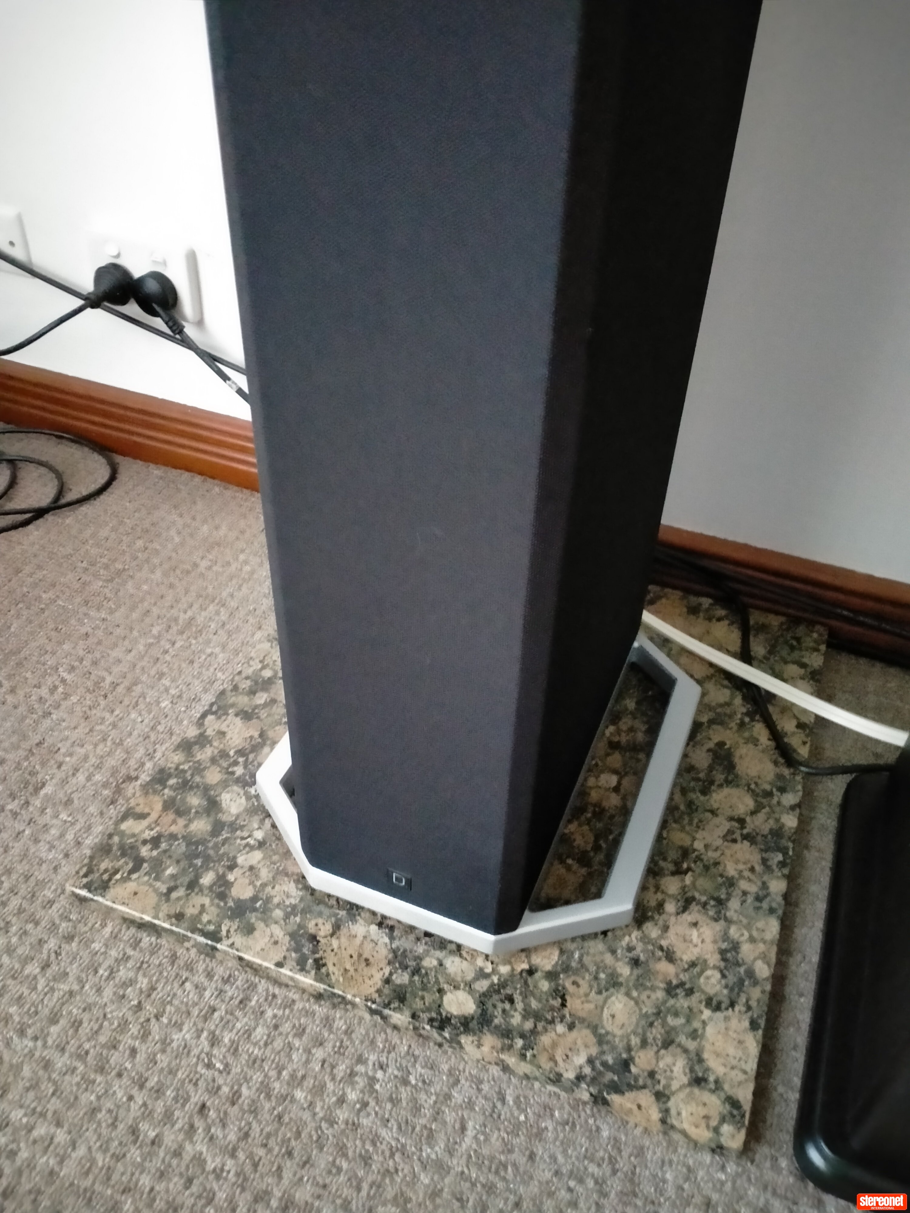 Definitive Technology 9060 Floorstanding Loudspeakers - Loudspeaker ...