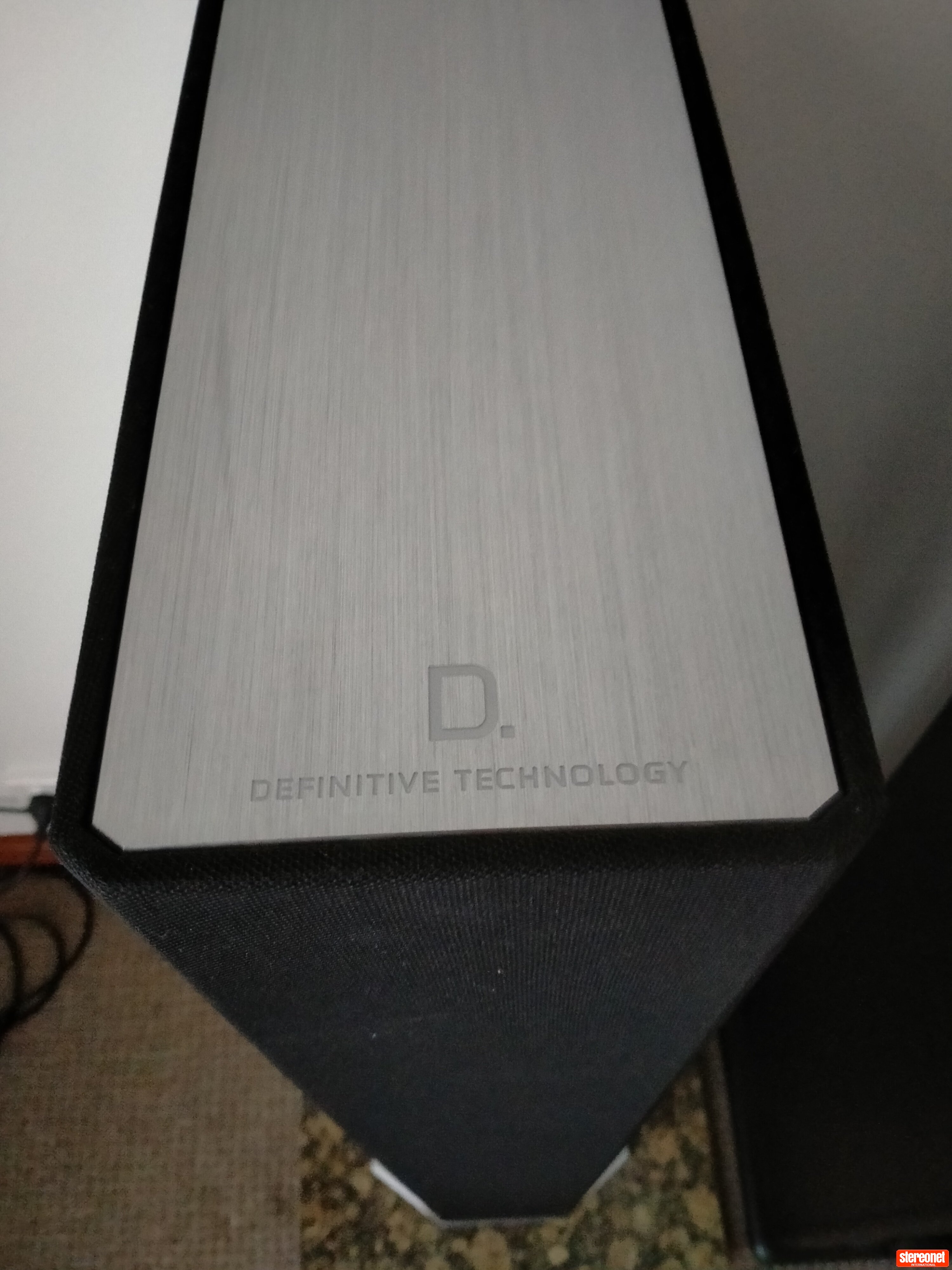 Definitive Technology 9060 Floorstanding Loudspeakers |﻿ Loudspeaker ...