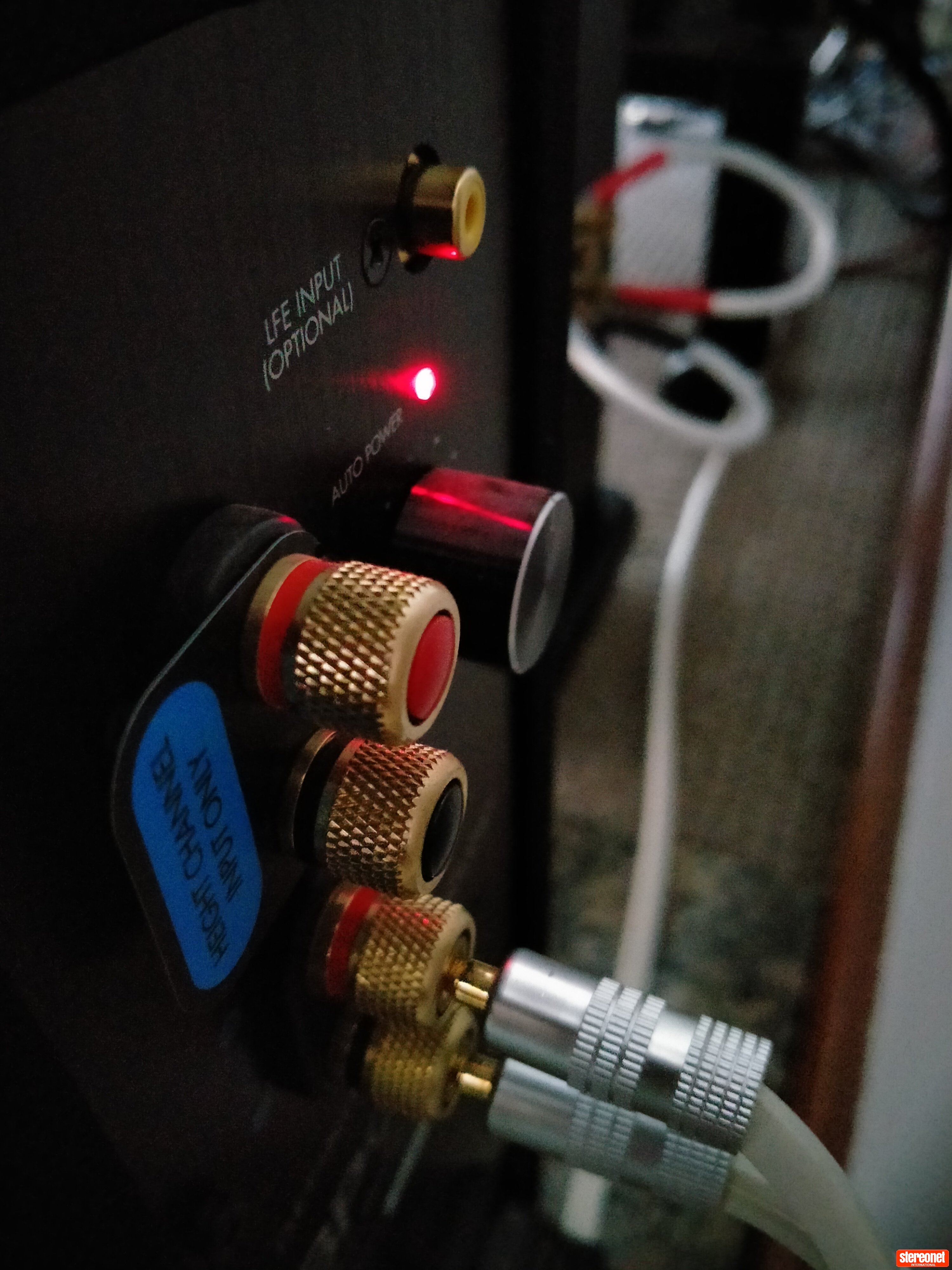 Definitive Technology 9060 Floorstanding Loudspeakers - Loudspeaker ...