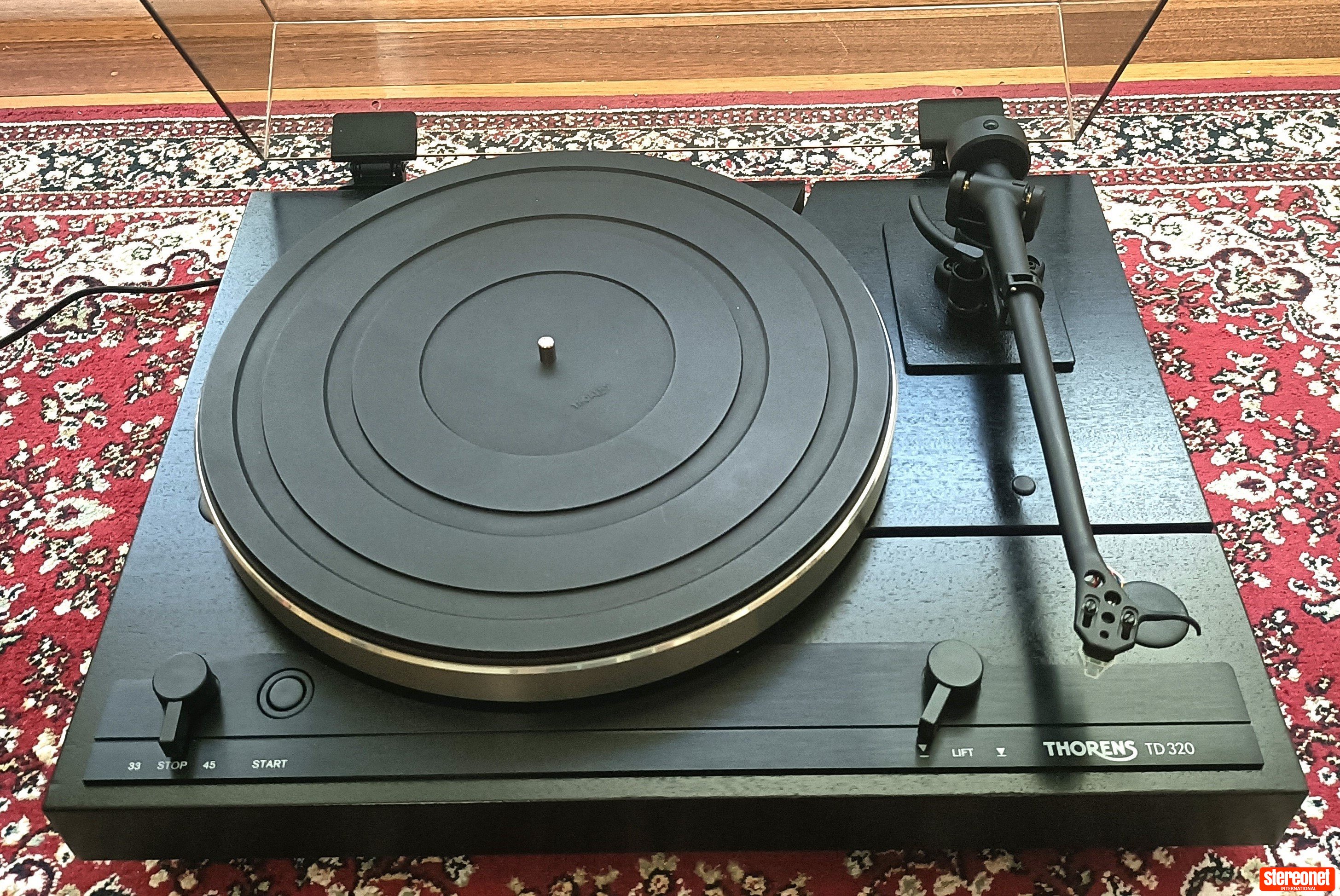 Thorens TD320 Turntable - Turntables & Record Players - StereoNET