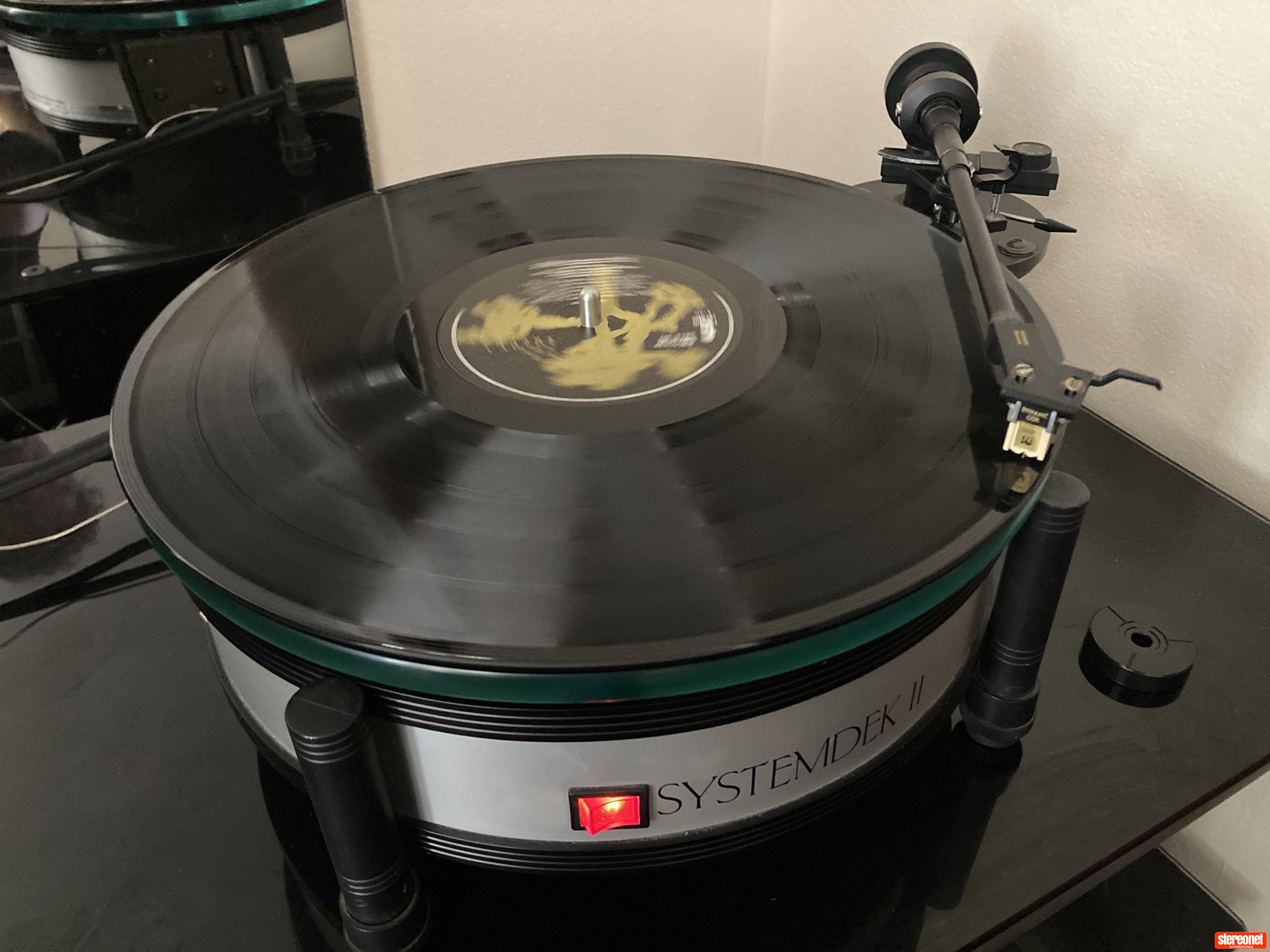 Systemdek II Turntable - Turntables & Record Players - StereoNET