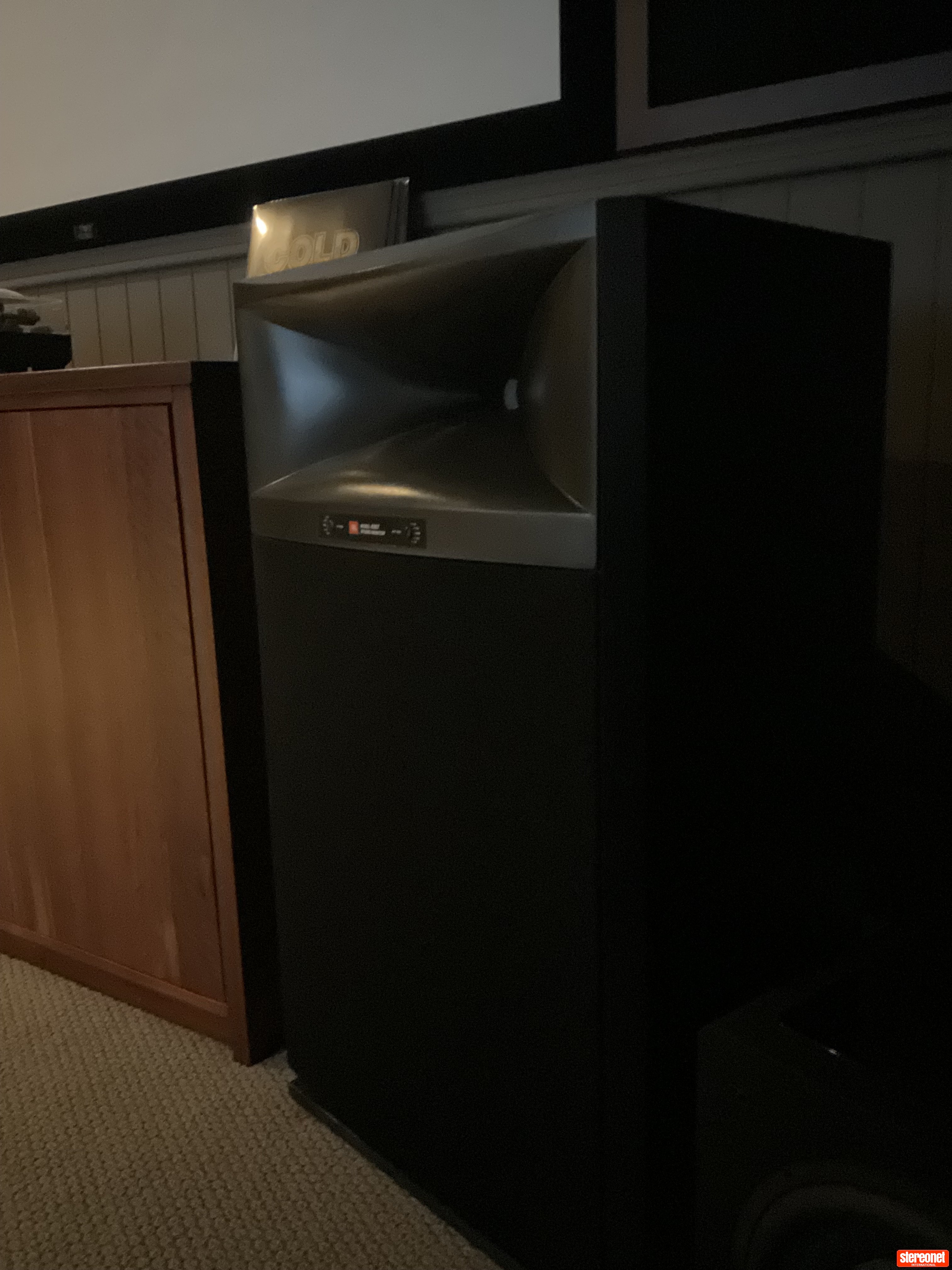 JBL 4367 Floorstanding Loudspeakers - Floorstanders & Large Monitors - StereoNET
