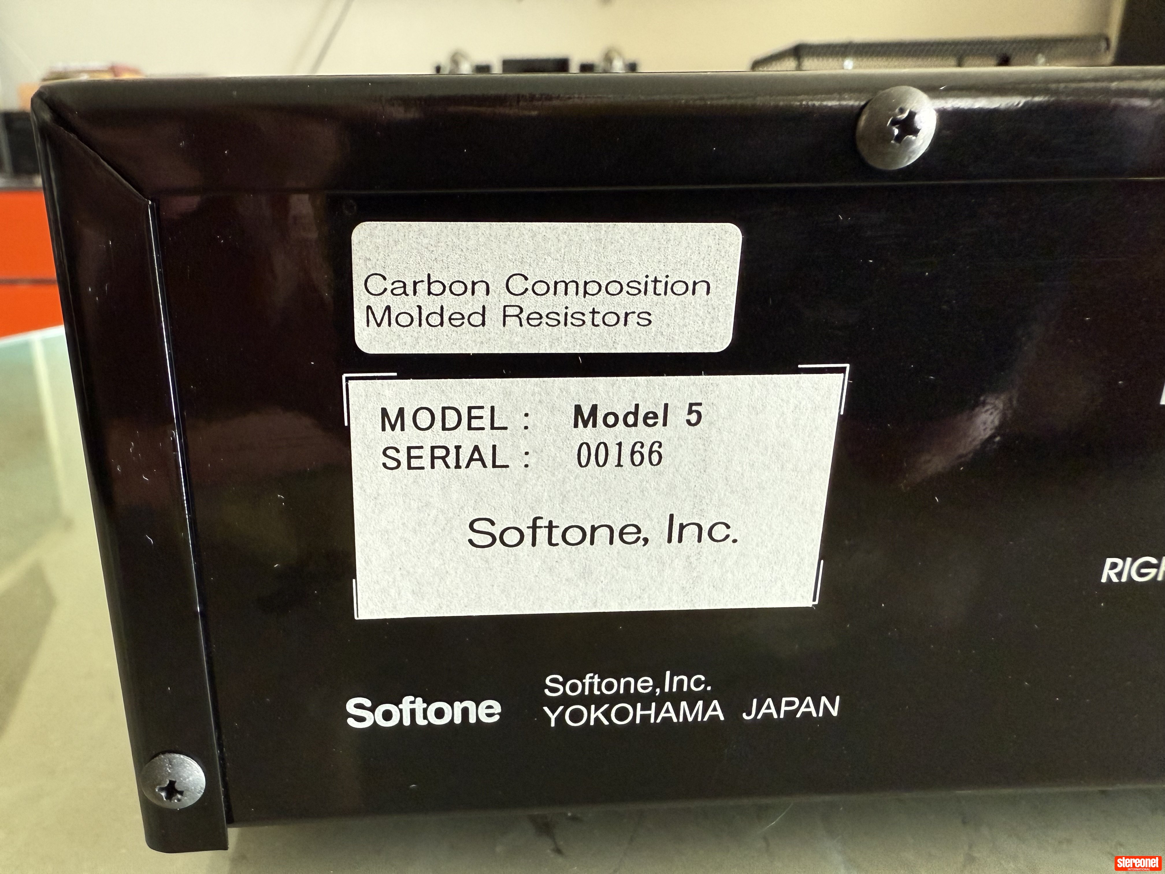 SoftOne Model 5 Pre Amplifier - Pre Amplifiers - StereoNET