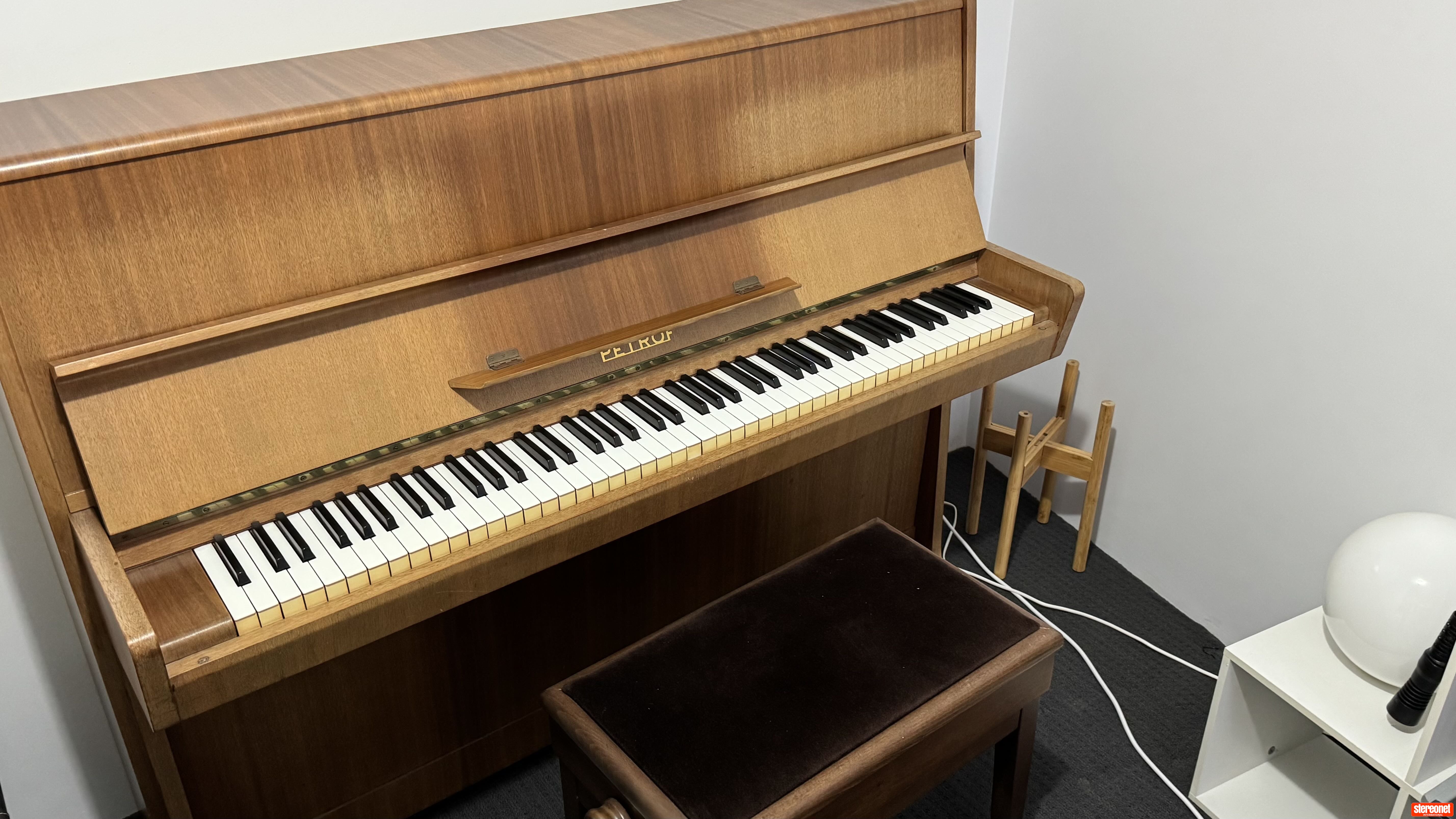Upright piano (Petrof) Upright Piano + Stool - Musical Instruments ...