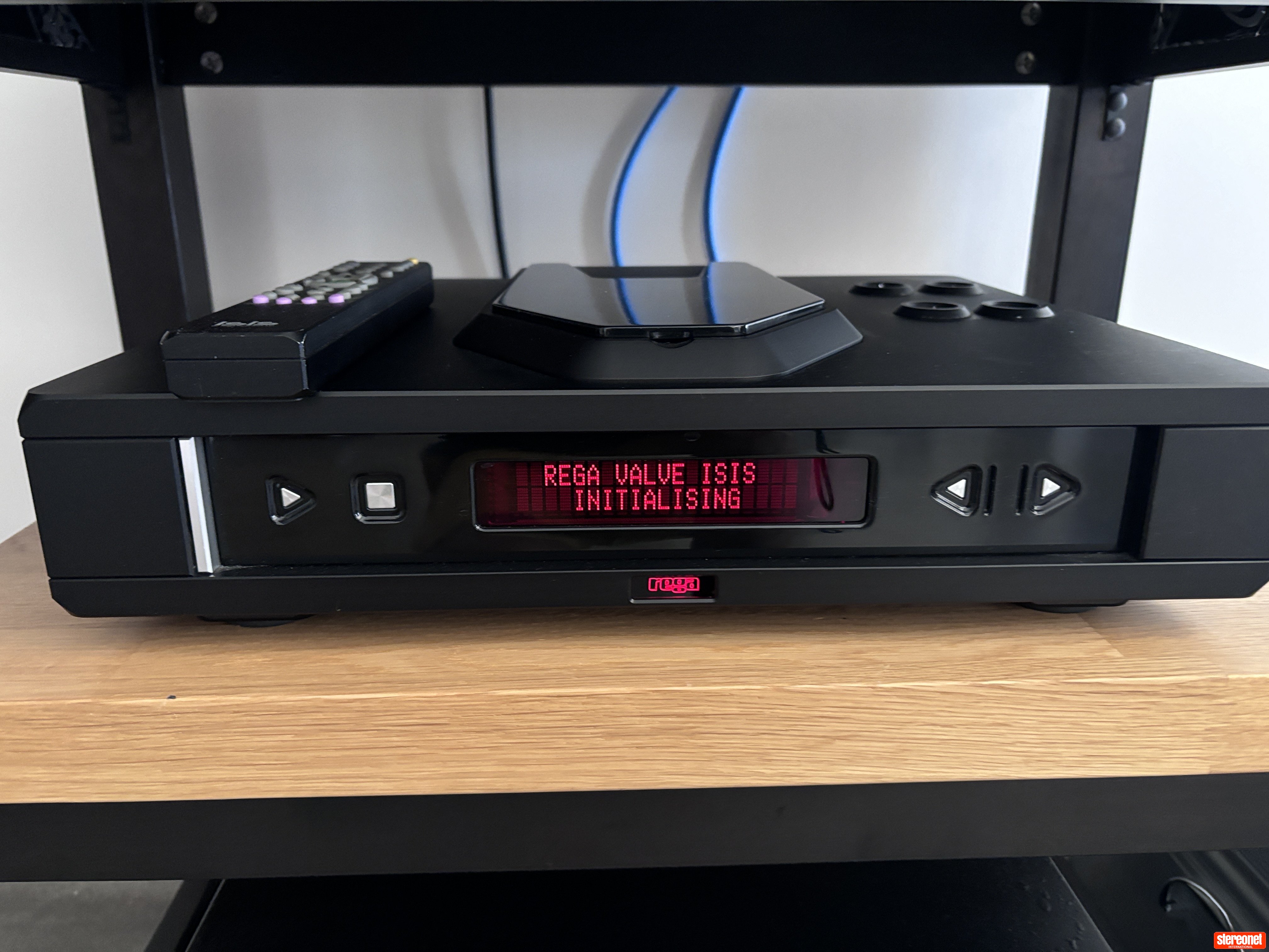 Rega Isis Valve CD Player - CD/SACD Players & Transport - StereoNET