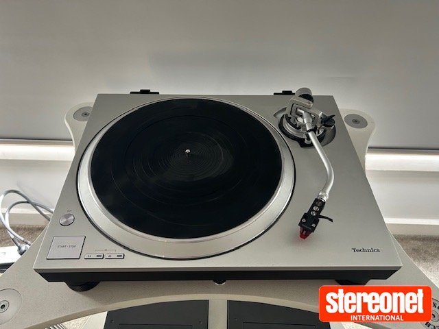 Technics SL-1500 Turntable and Tonearm Package - Turntables & Record ...