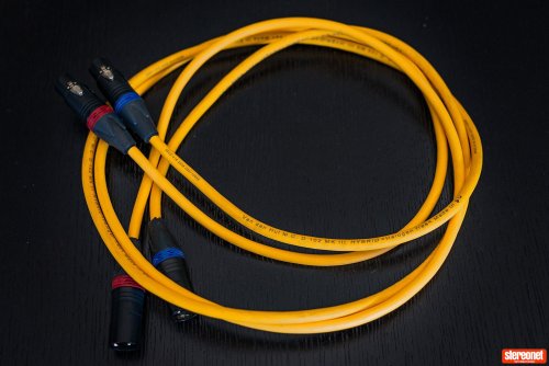 Van Den Hul The D-102/III Hybrid (1 of 3) Interconnect Cables (XLR ...