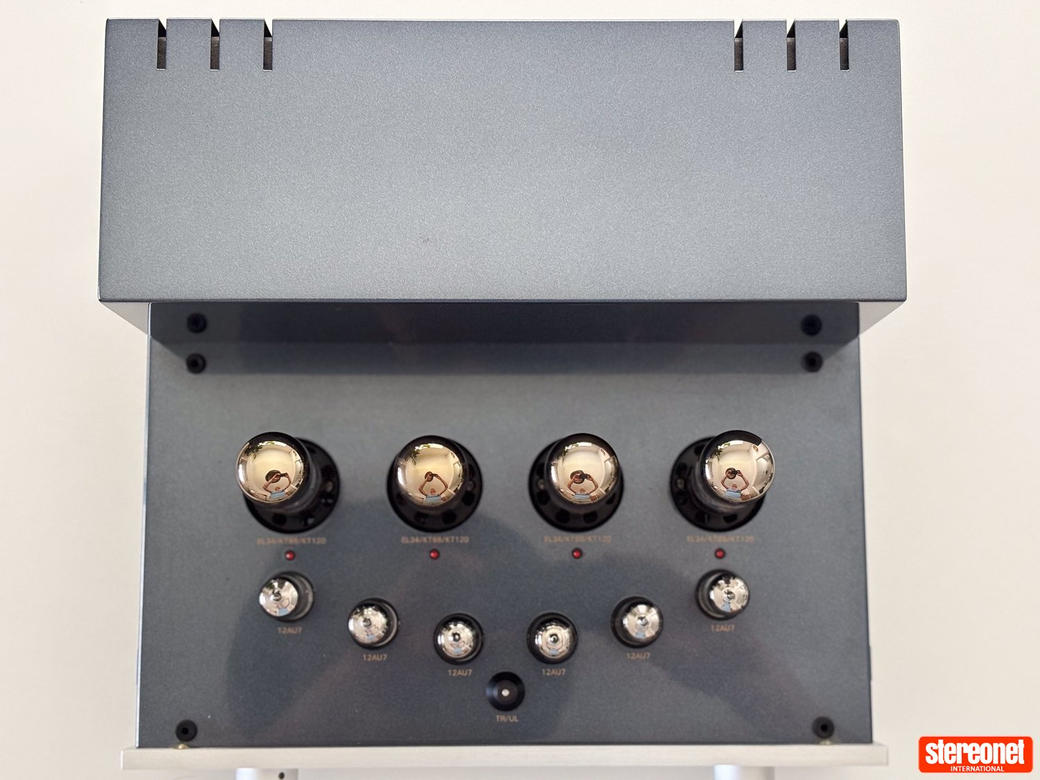 PrimaLuna Dialogue Premium Integrated Amplifier (Valve) - Integrated ...