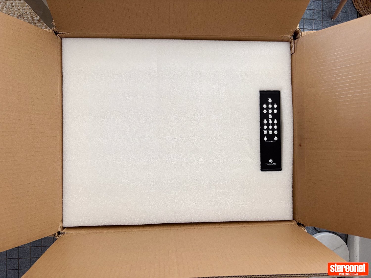 PrimaLuna Dialogue Premium Integrated Amplifier (Valve) - Integrated ...