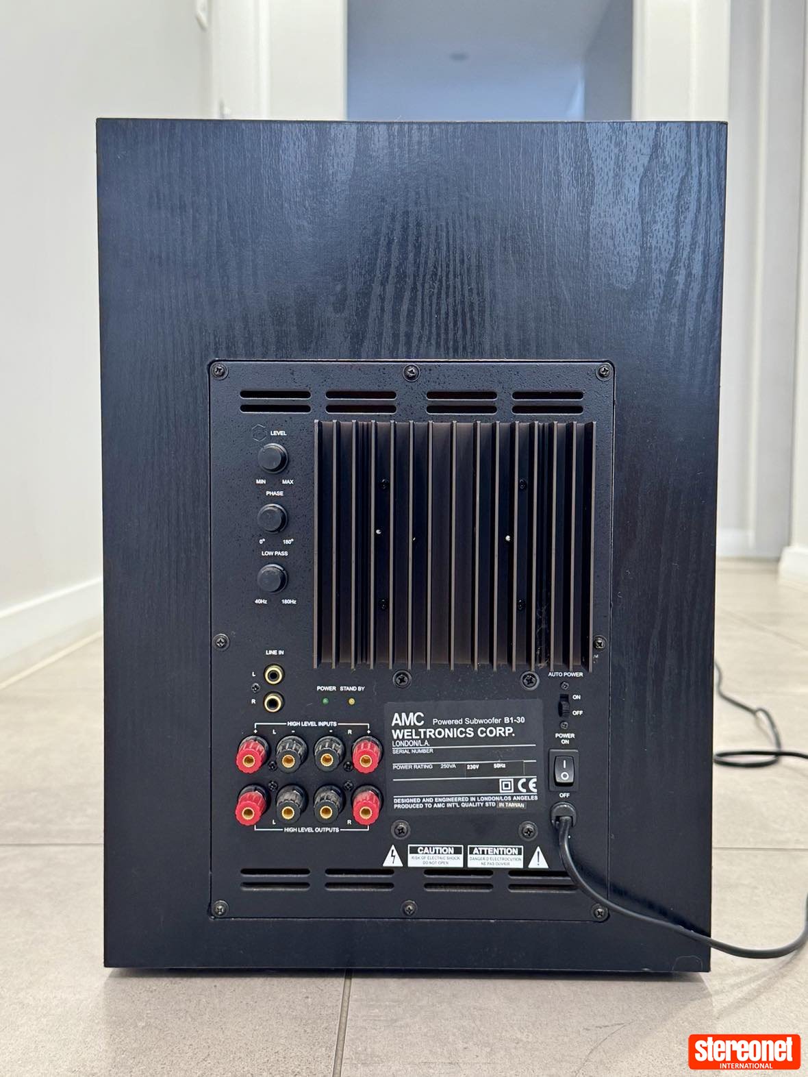 AMC B1-30 Subwoofer (Active / Powered) - Subwoofers - StereoNET