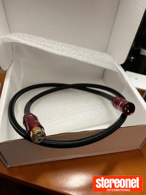 Atlas Cables Mavros AES/EBU Digital Interconnect |﻿ Digital Cables