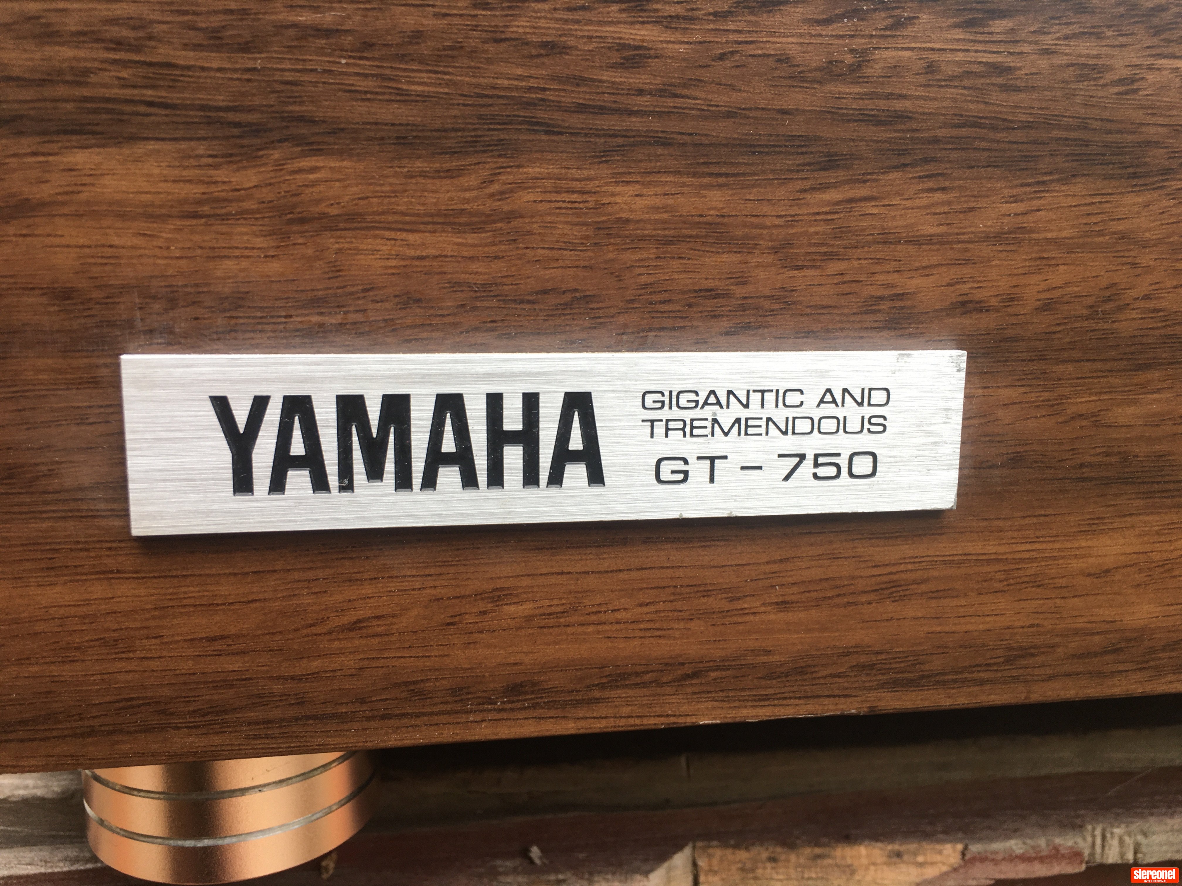Yamaha GT-750 Turntable |﻿ Integrated Amplifiers