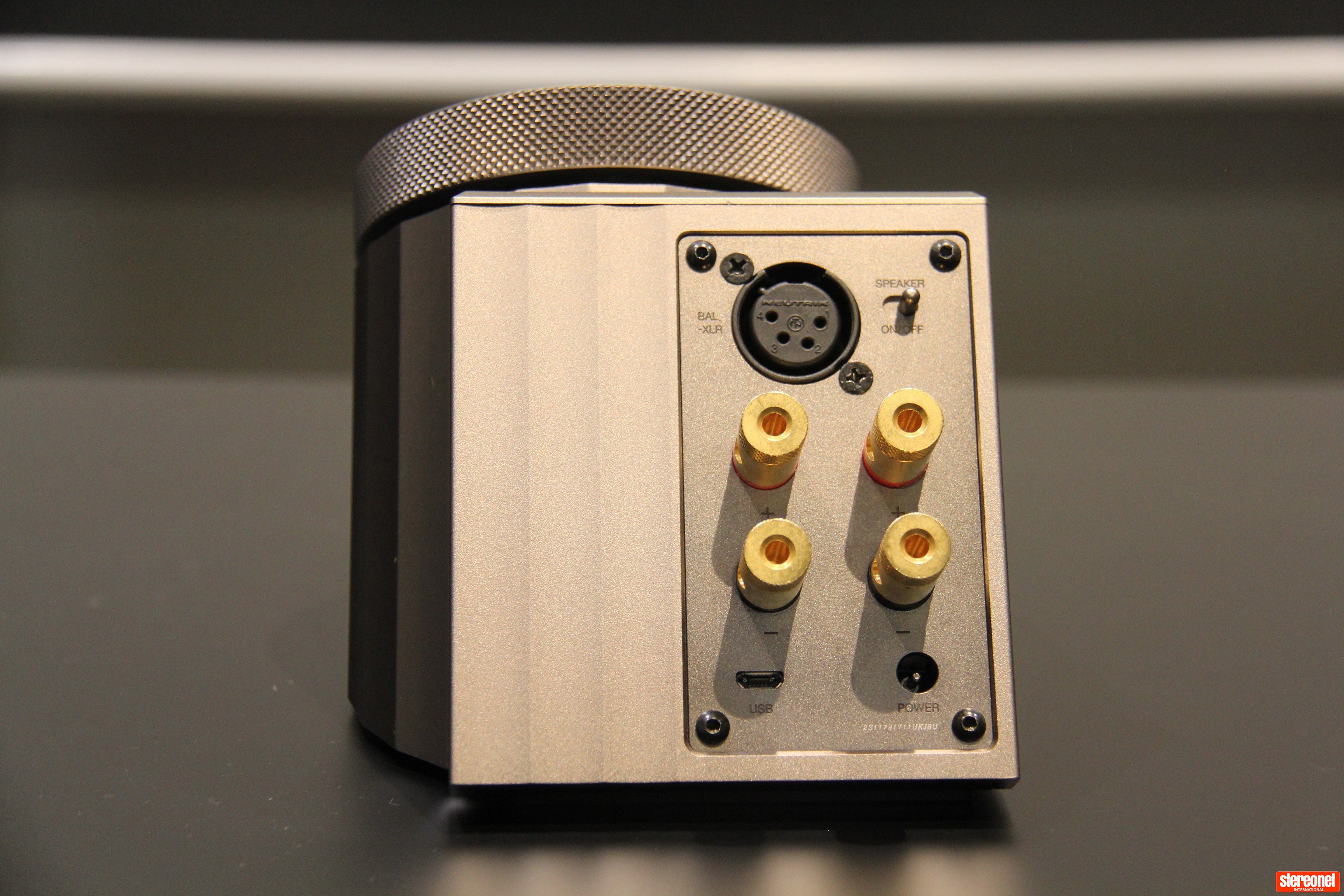 Astell&Kern ACRO L1000 Headphone Amplifier (with DAC) - Headphone Amps ...