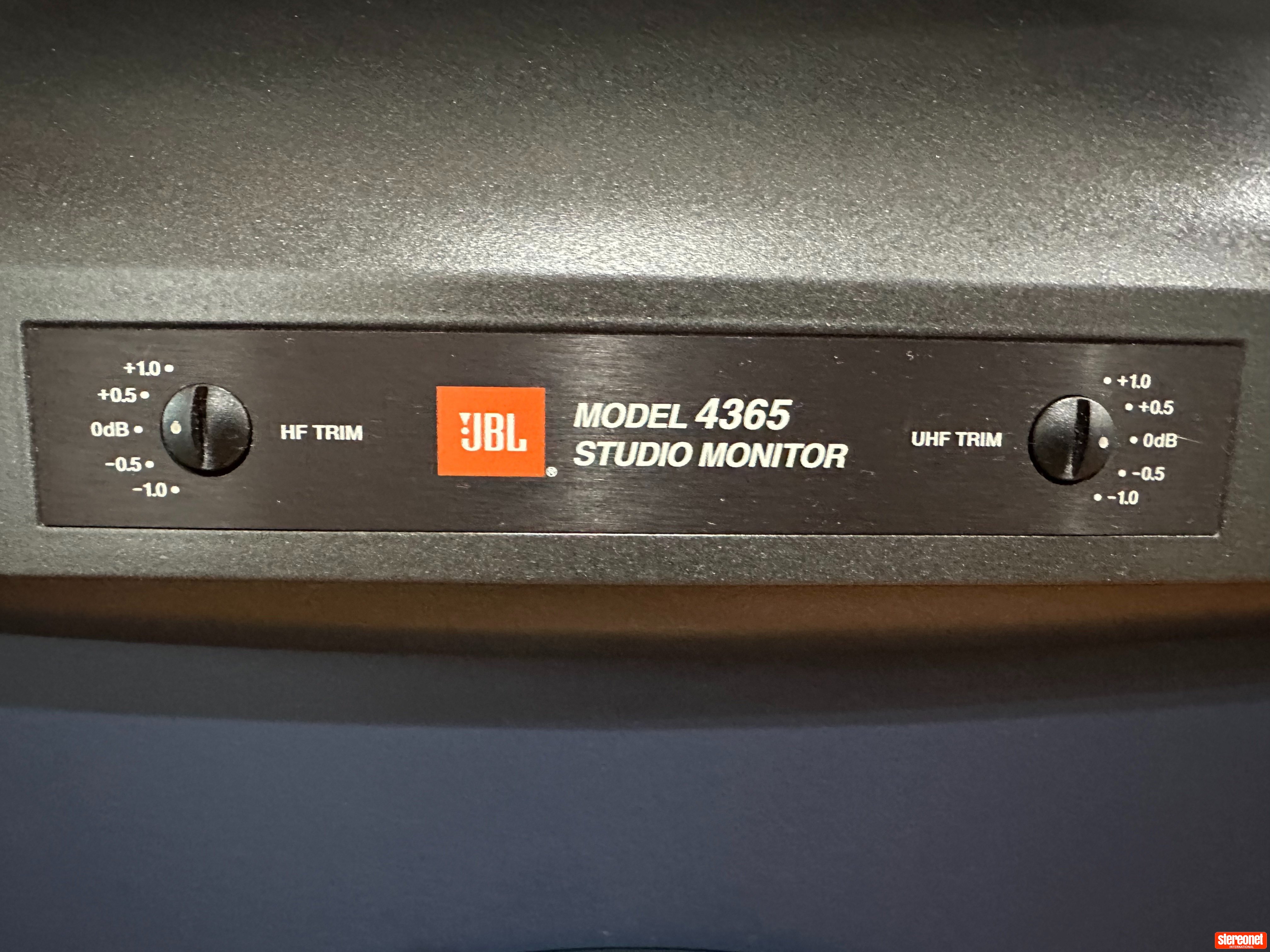 JBL 4365 Floorstanding Loudspeakers - Floorstanders & Large Monitors - StereoNET