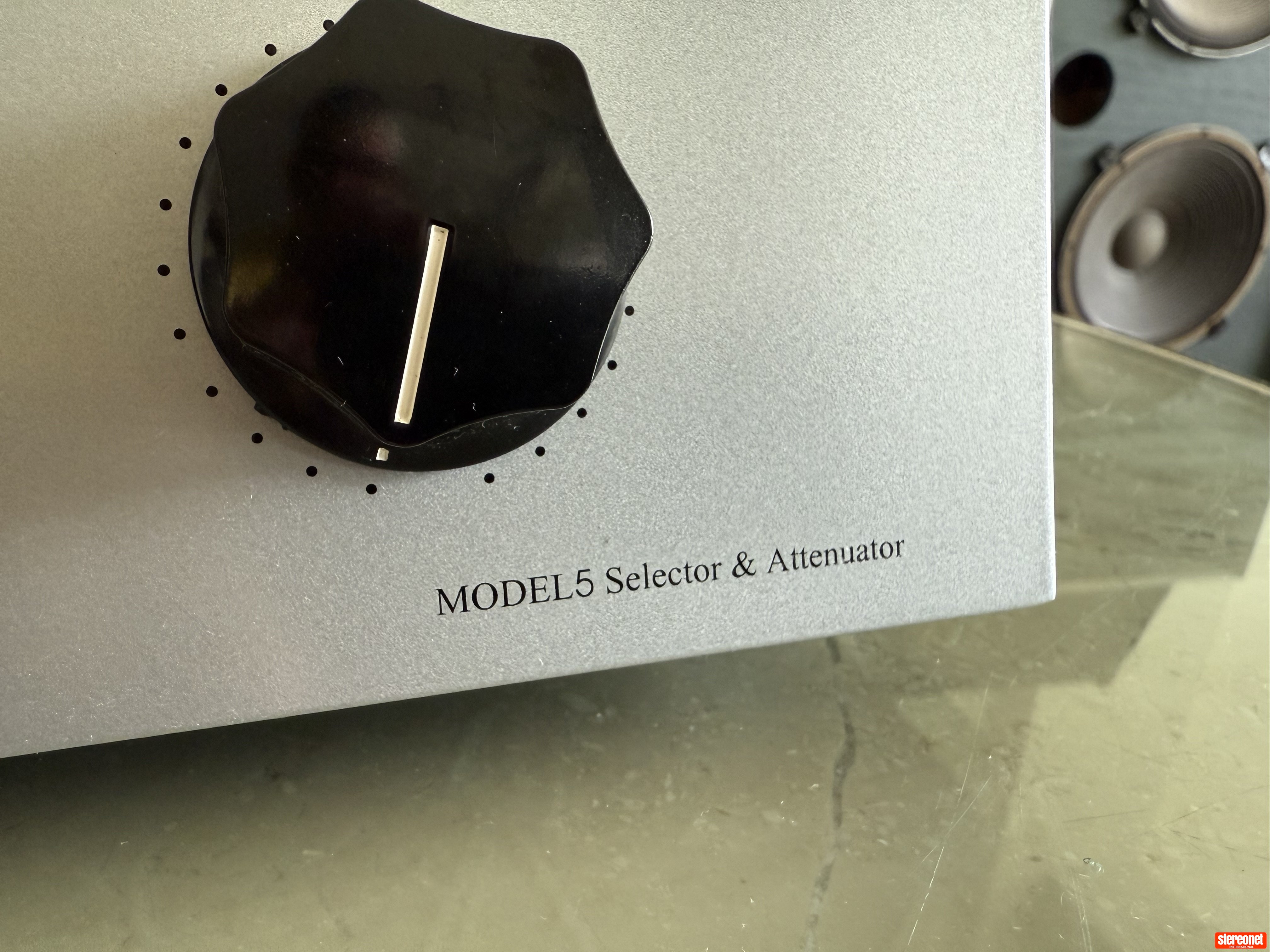 SoftOne Model 5 Pre Amplifier - Pre Amplifiers - StereoNET