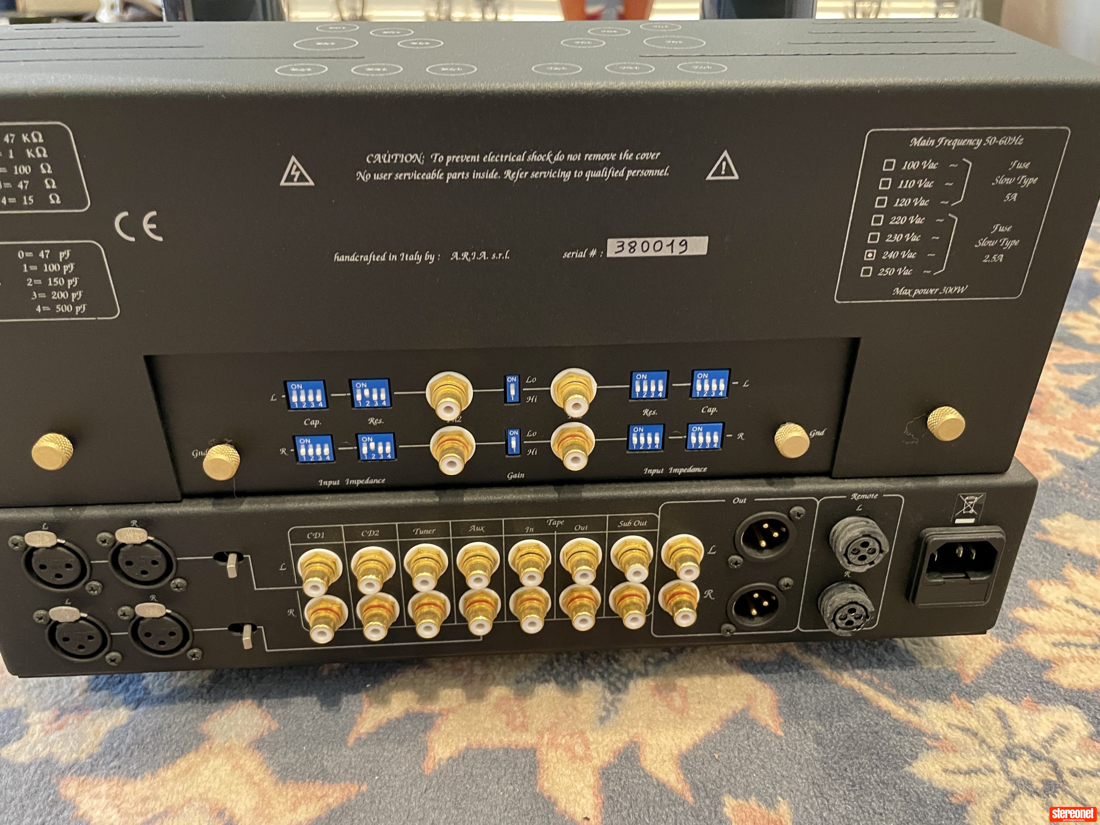 Unison Research Reference Series Pre / Power Combination - Power ...