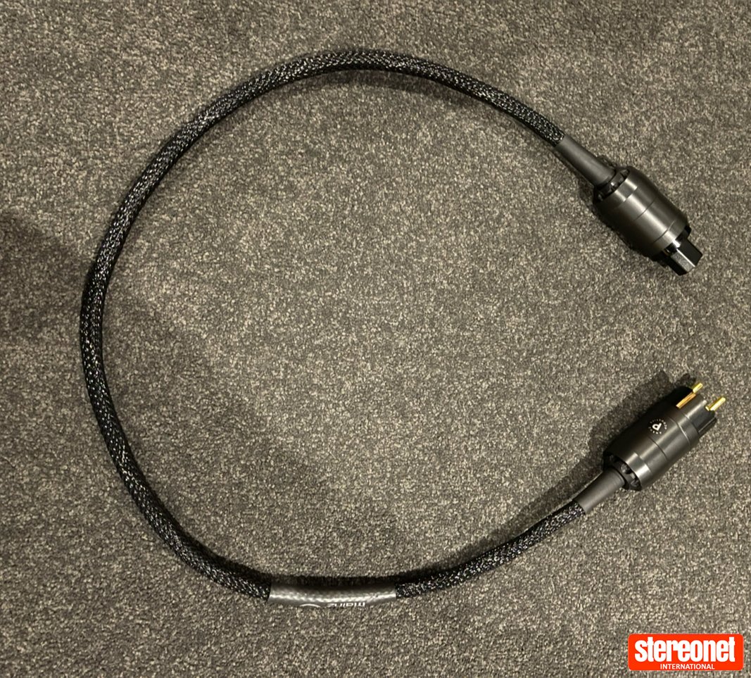 Ansuz Acoustics Mainz POM Power Cable - Power Cables - StereoNET
