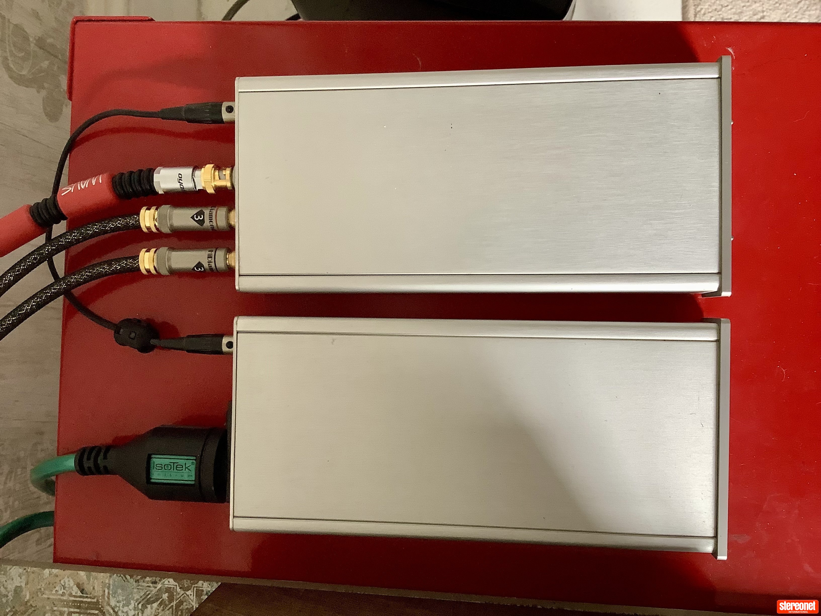 Metrum Octave Digital Analog Converter (DAC) - DACs and Streamers ...