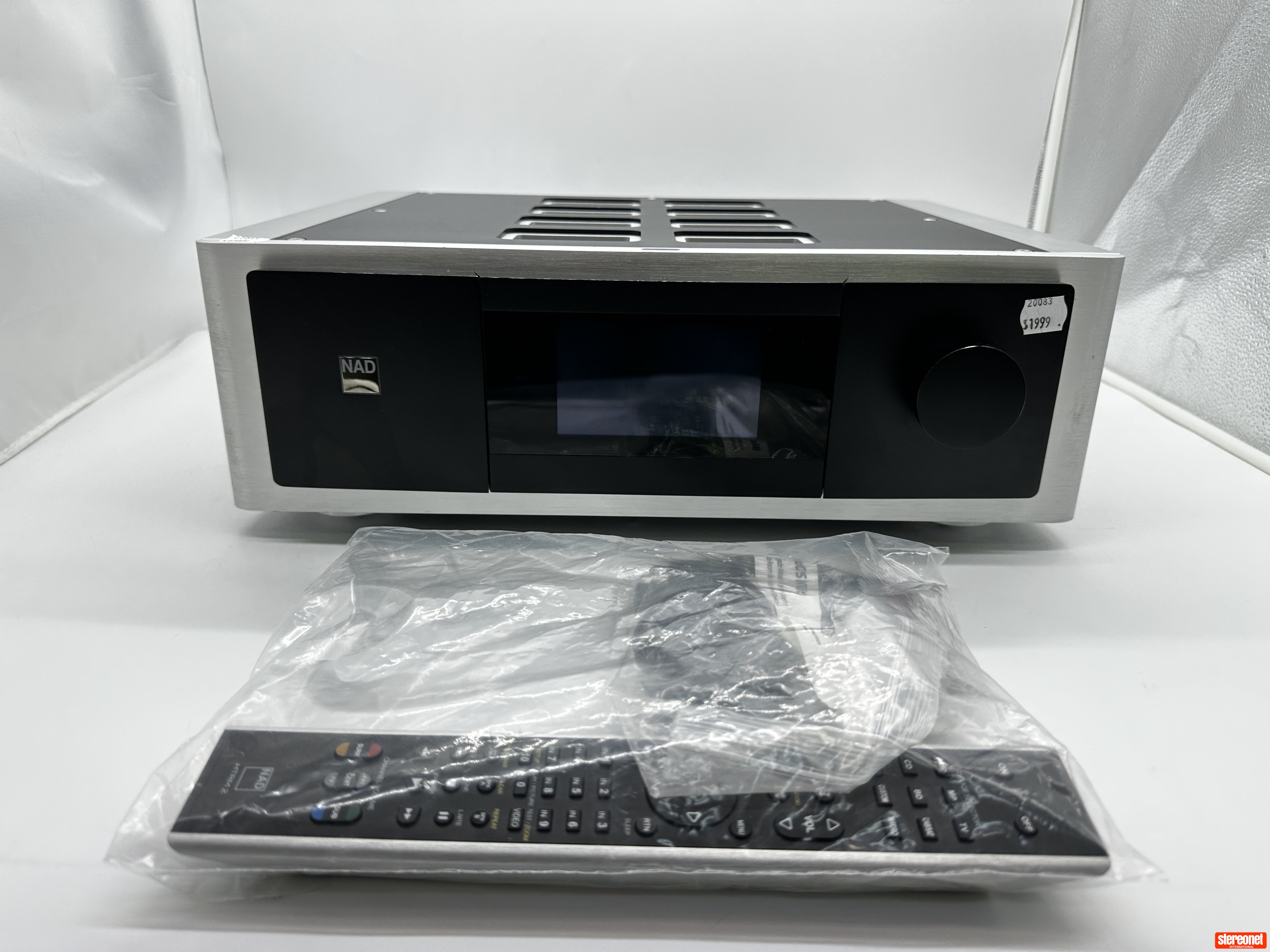 NAD Electronics M17 AV Processor - AV Receivers & Processors - StereoNET