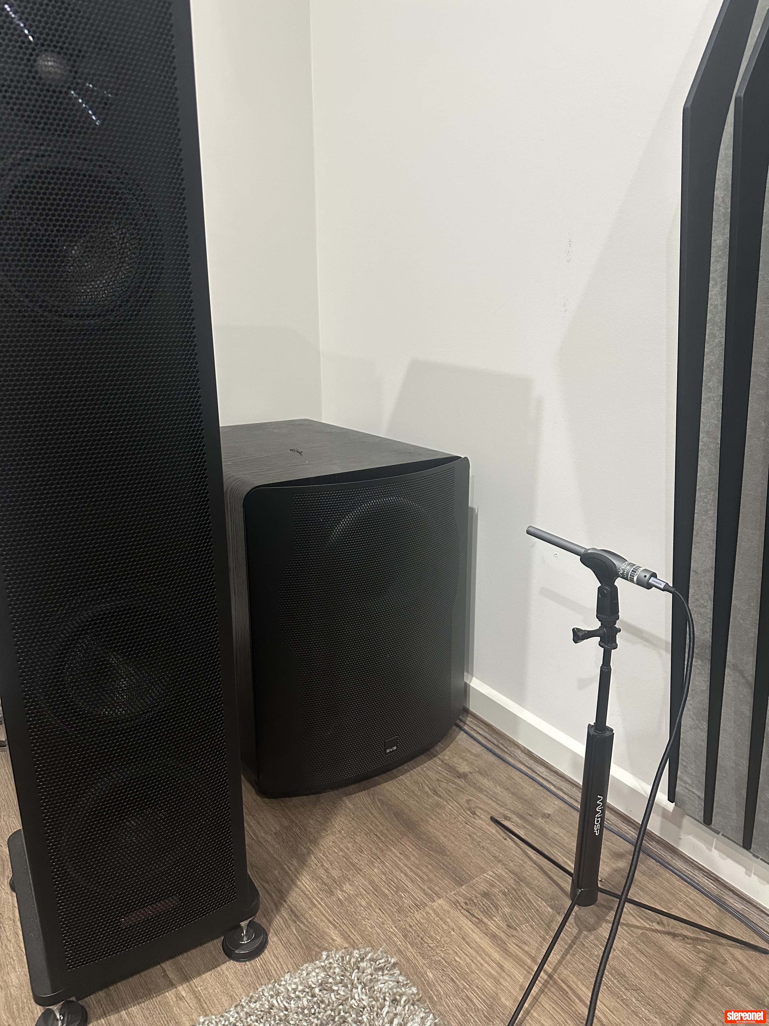 SVS Sound PB2000 Subwoofer (Active / Powered) |﻿ Subwoofers