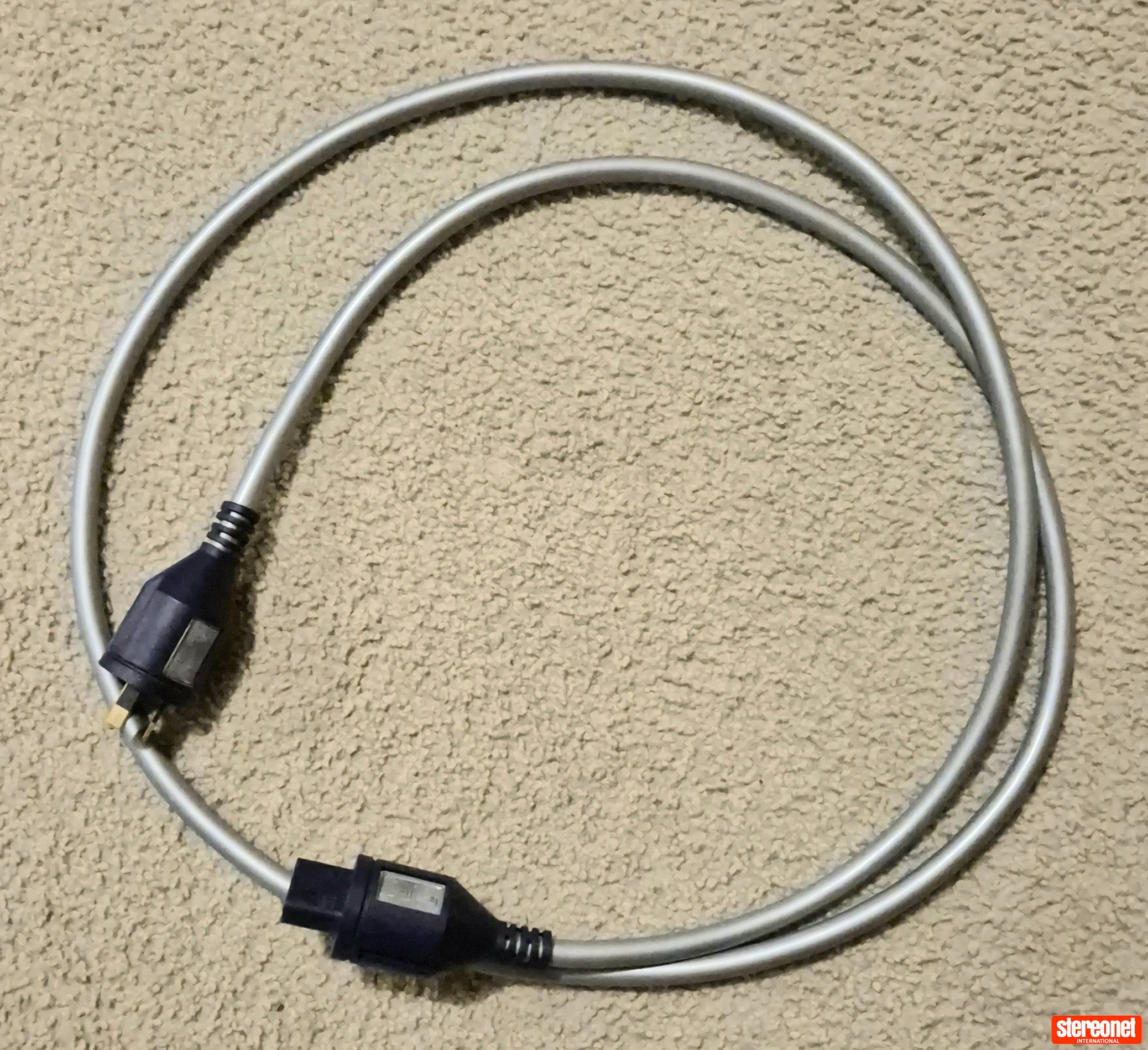 IsoTek Sequel Evo3 Power Cable - Power Cables - StereoNET