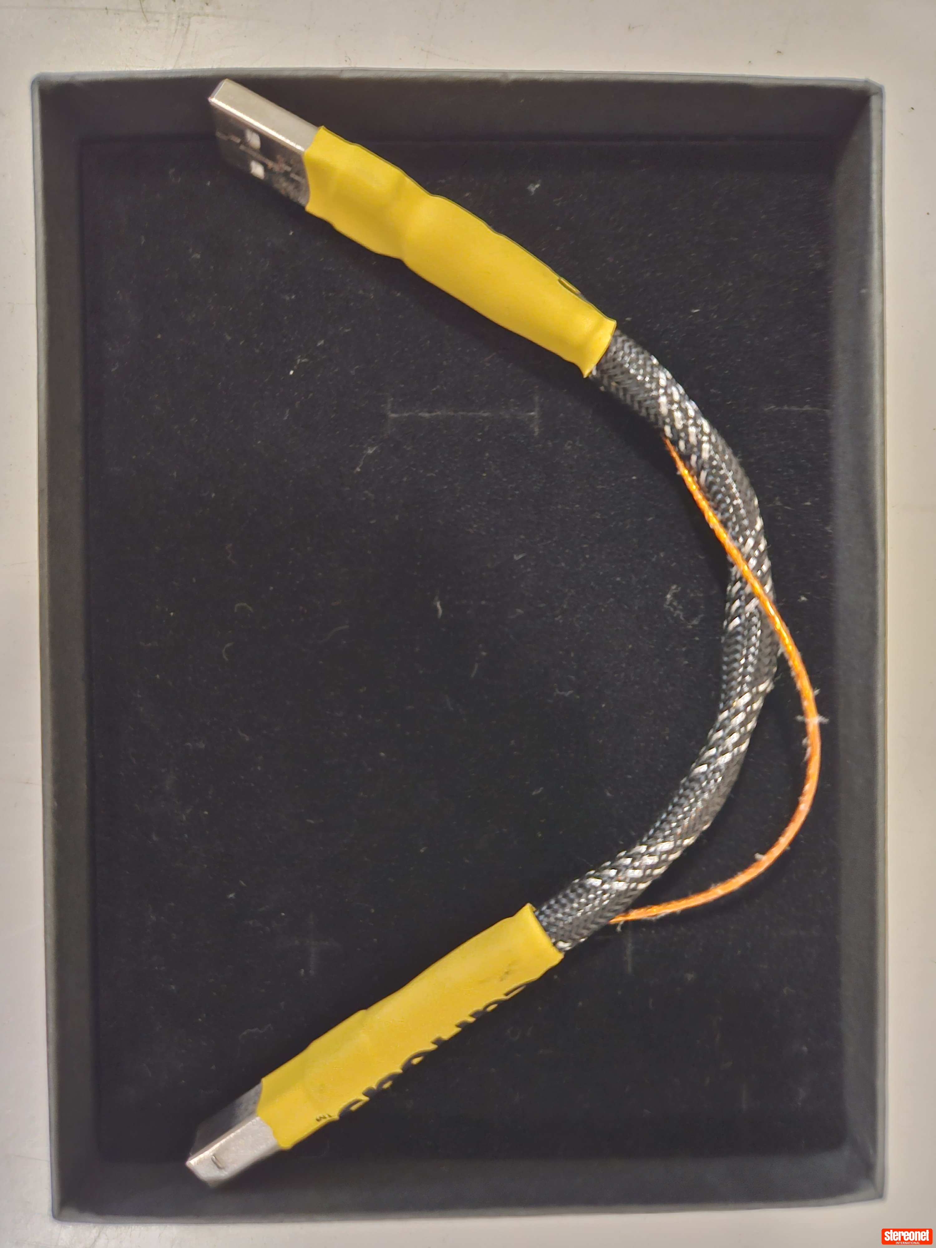 Curious USB Cable Regen link USB Cable - Digital Cables - StereoNET