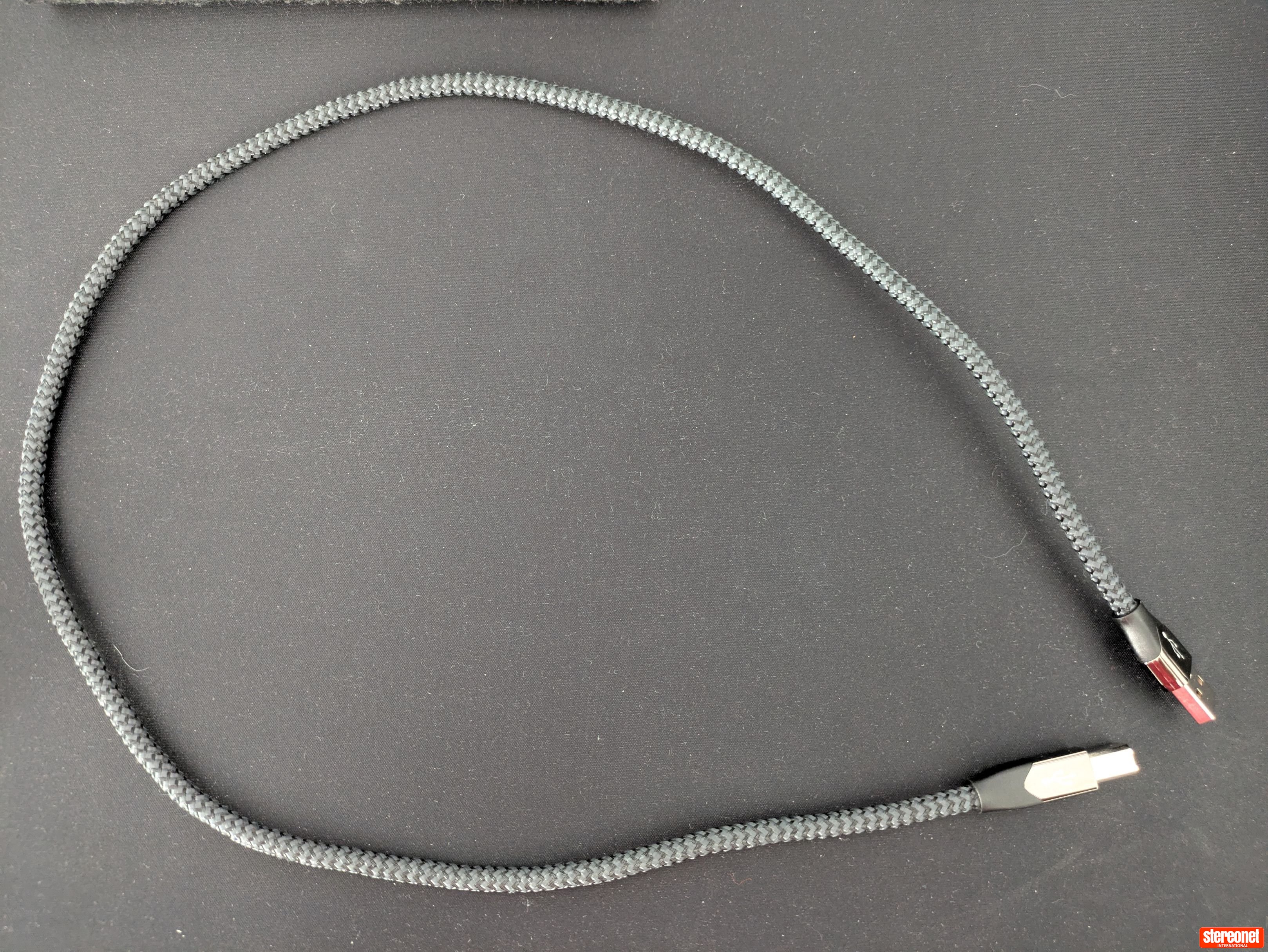 AudioQuest Carbon USB Cable - Digital Cables - StereoNET