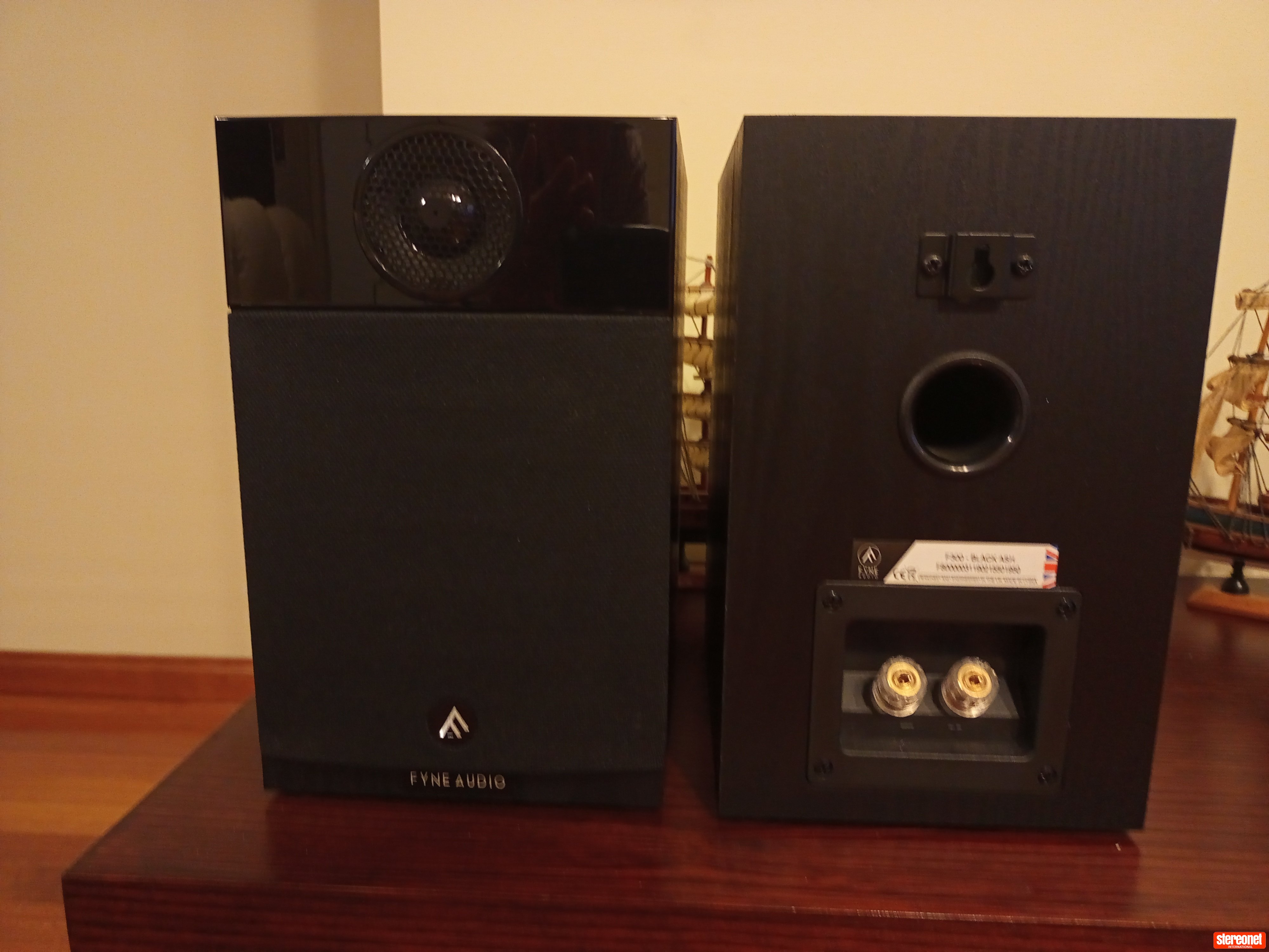 Fyne Audio F300 Bookshelf Loudspeakers - Bookshelf & Small Monitors ...