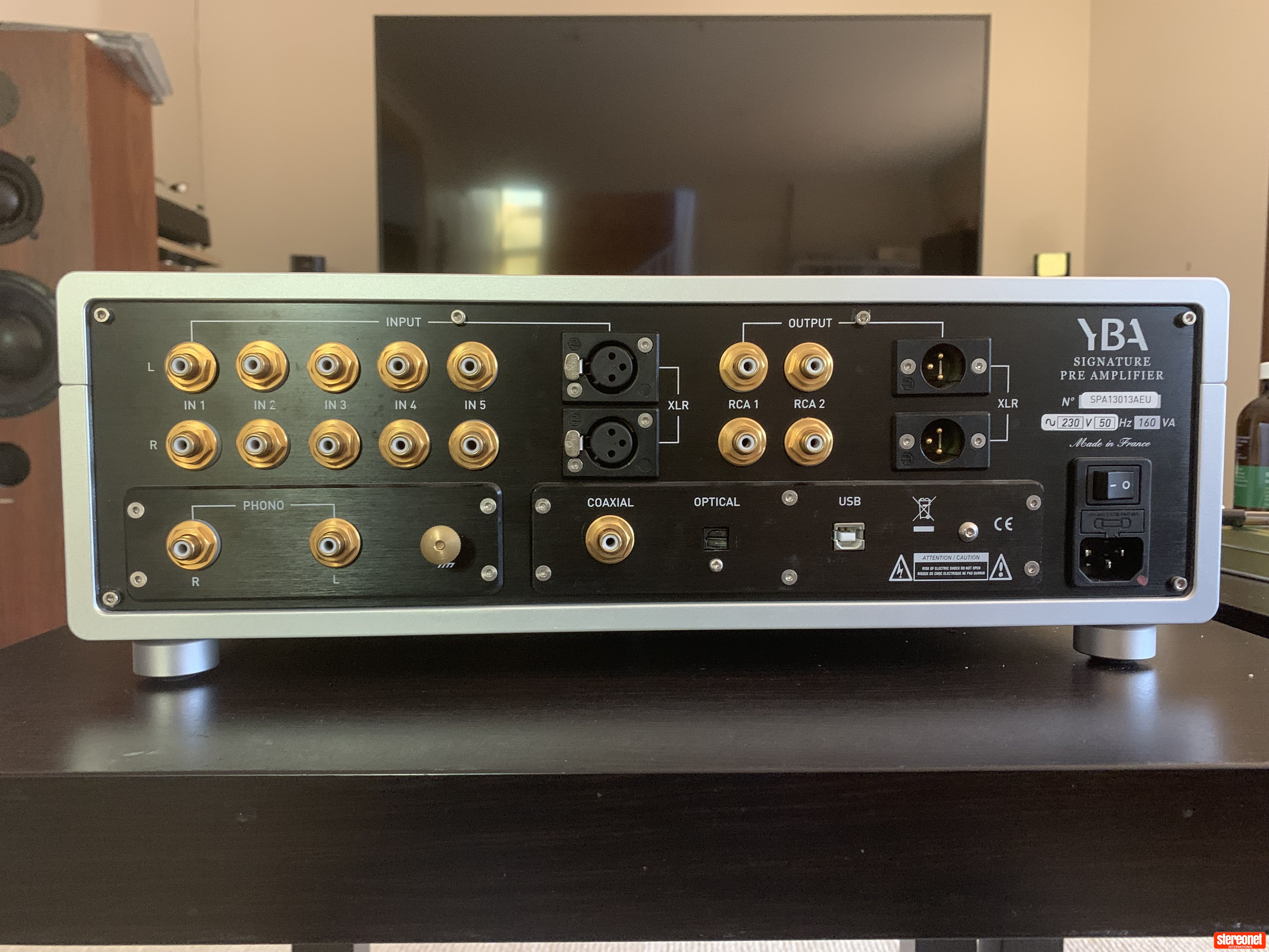 YBA Signature Pre Amplifier - Pre Amplifiers - StereoNET