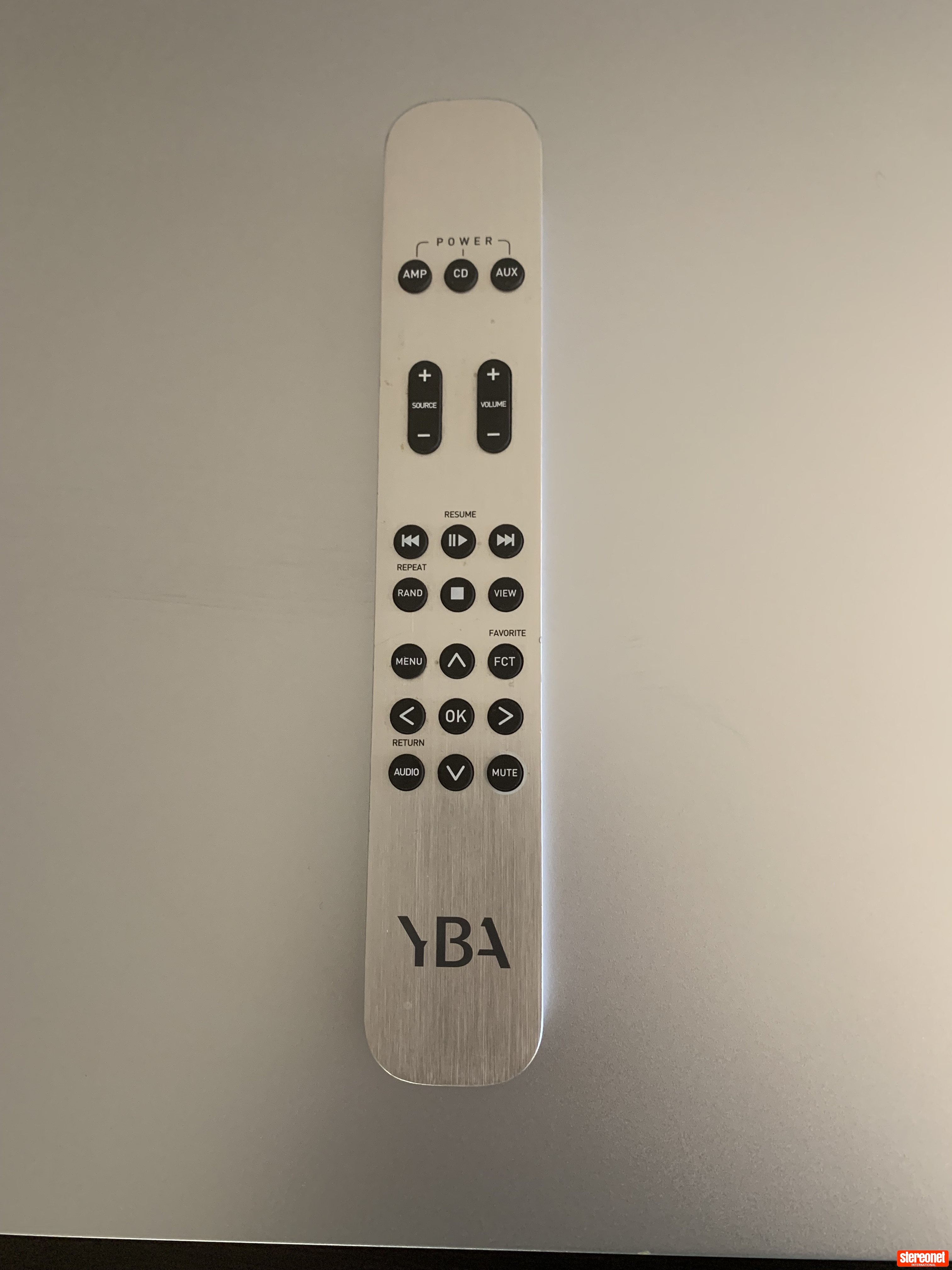 YBA Signature Pre Amplifier - Pre Amplifiers - StereoNET