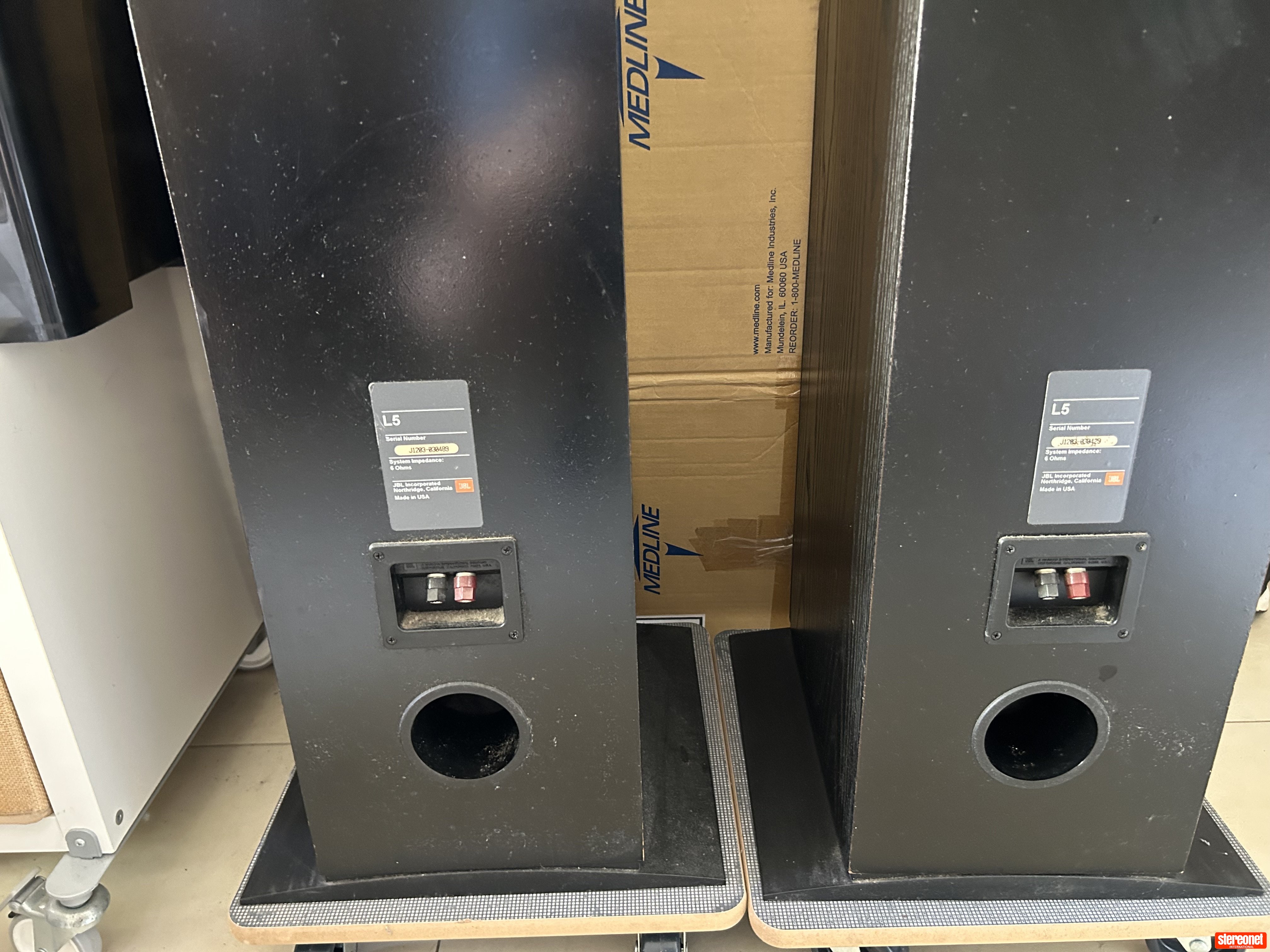 JBL L5 Floorstanding Loudspeakers - Floorstanders & Large Monitors ...