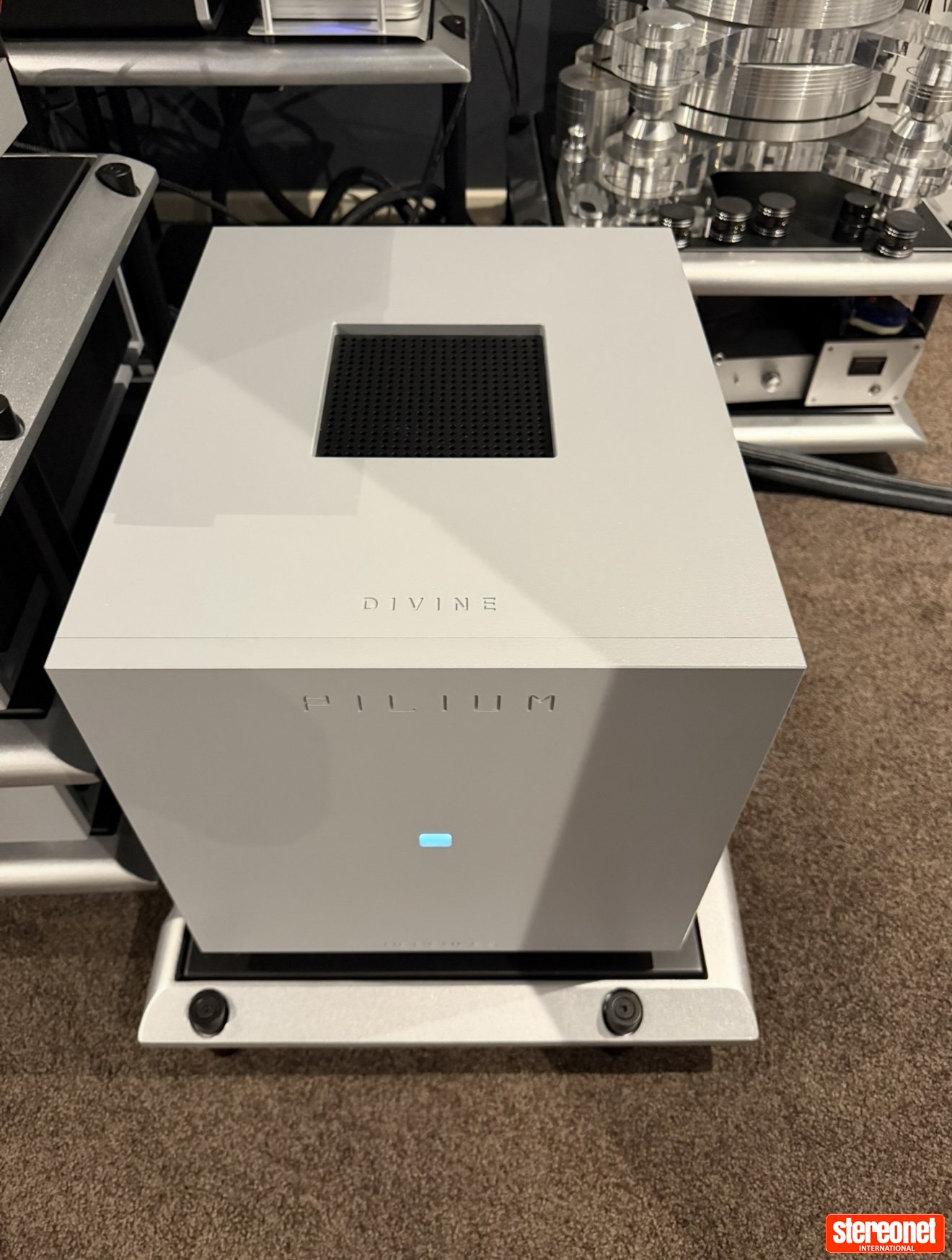 Pilium Hercules Pre / Power Combination - Power Amplifiers - StereoNET