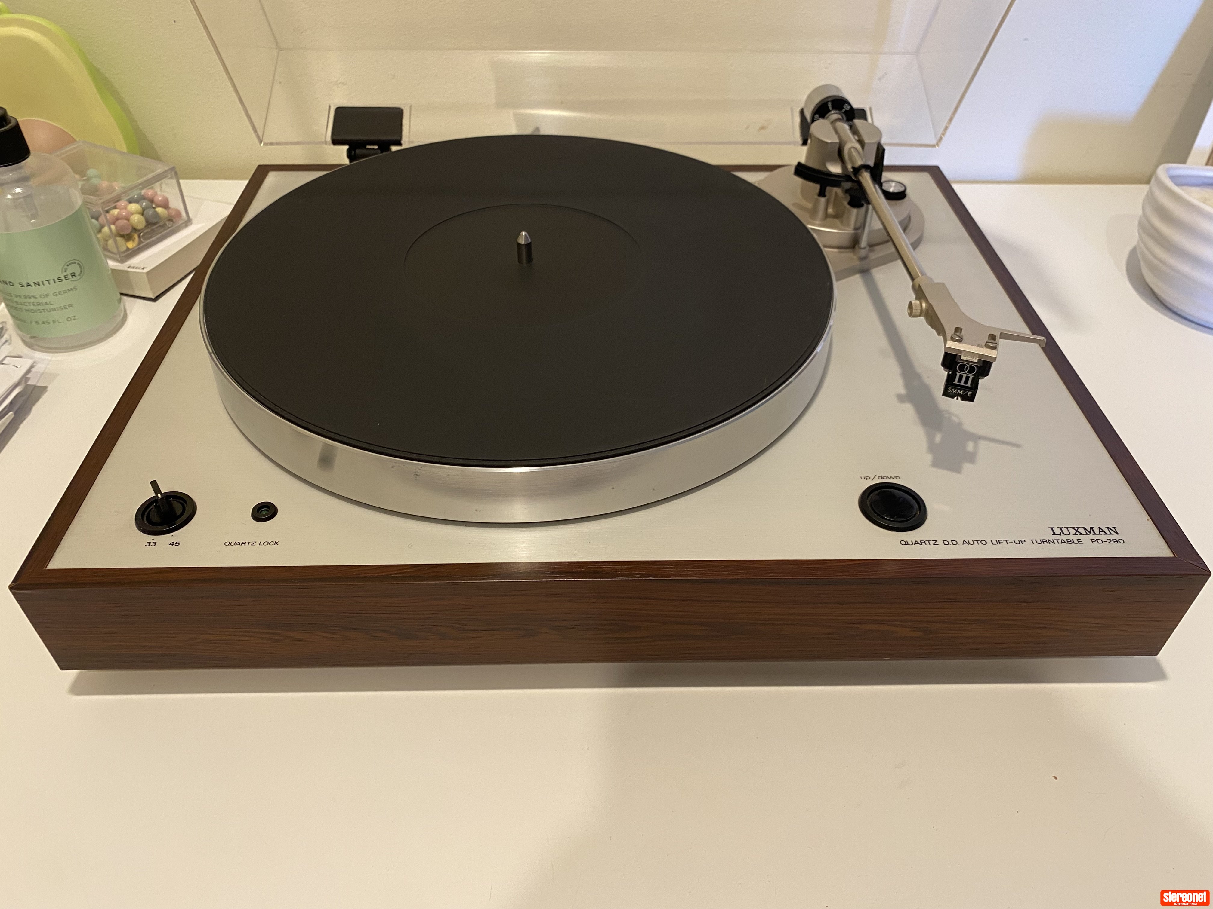 Luxman PD-290 Turntable - Turntables & Record Players - StereoNET